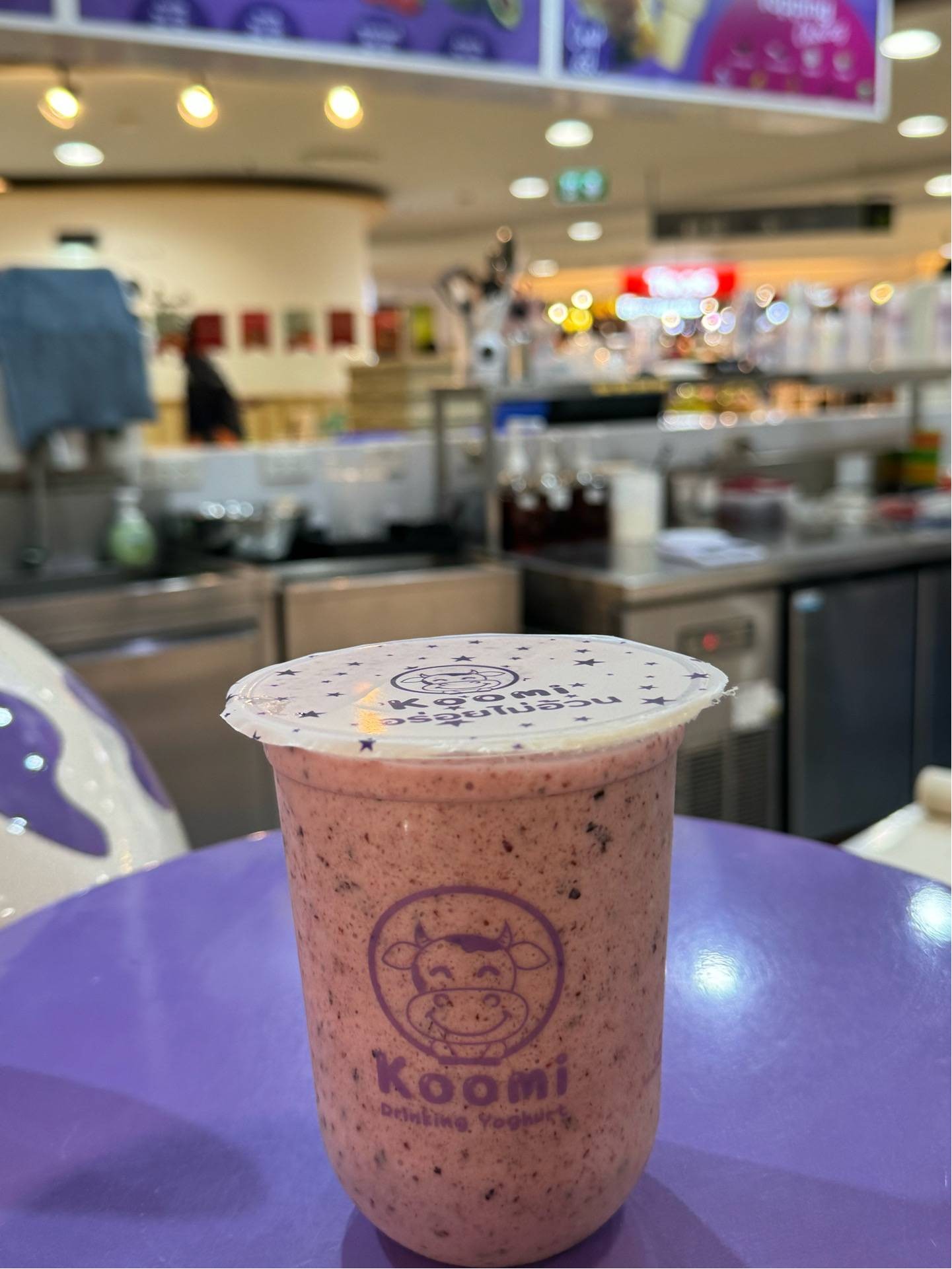 รีวิว Koomi Silom Complex สีลมคอมเพล็กซ์ - Koomi Silom Complex