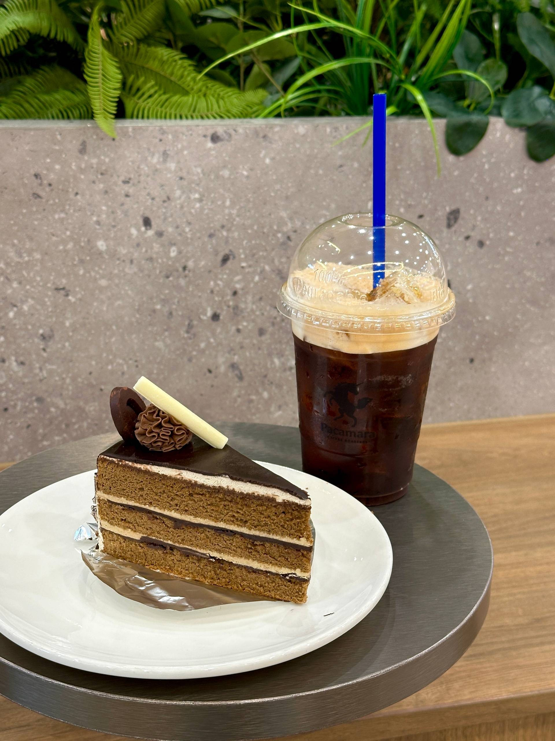 รูป PACAMARA The Mall Lifestore Bangkapi