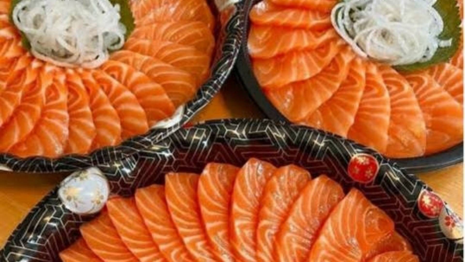 salmon chef สันทราย - สั่งอาหารเดลิเวอรี | Wongnai x LINE MAN