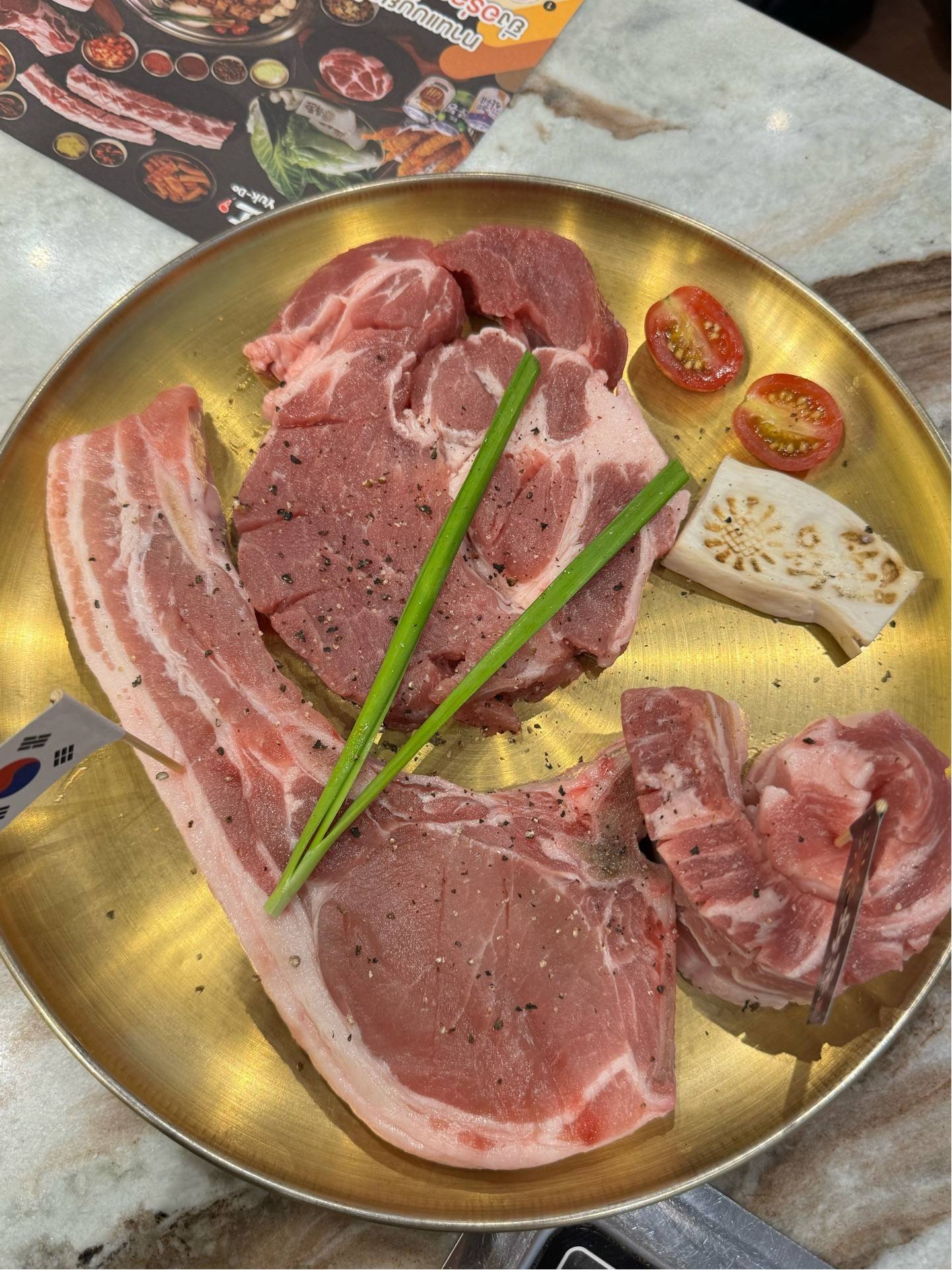 รีวิว Yuk-do Korean Premium Grilled Buffet - Yukdo Siamscape