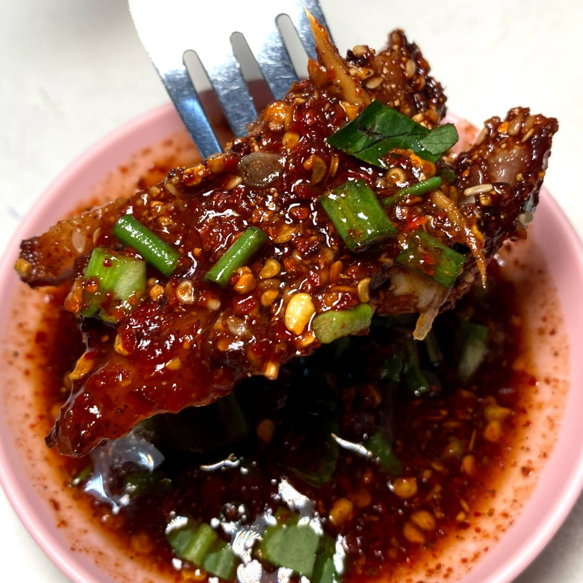 รูป ส้มตำเจ๊แดงสามย่าน ต้นตำหรับ