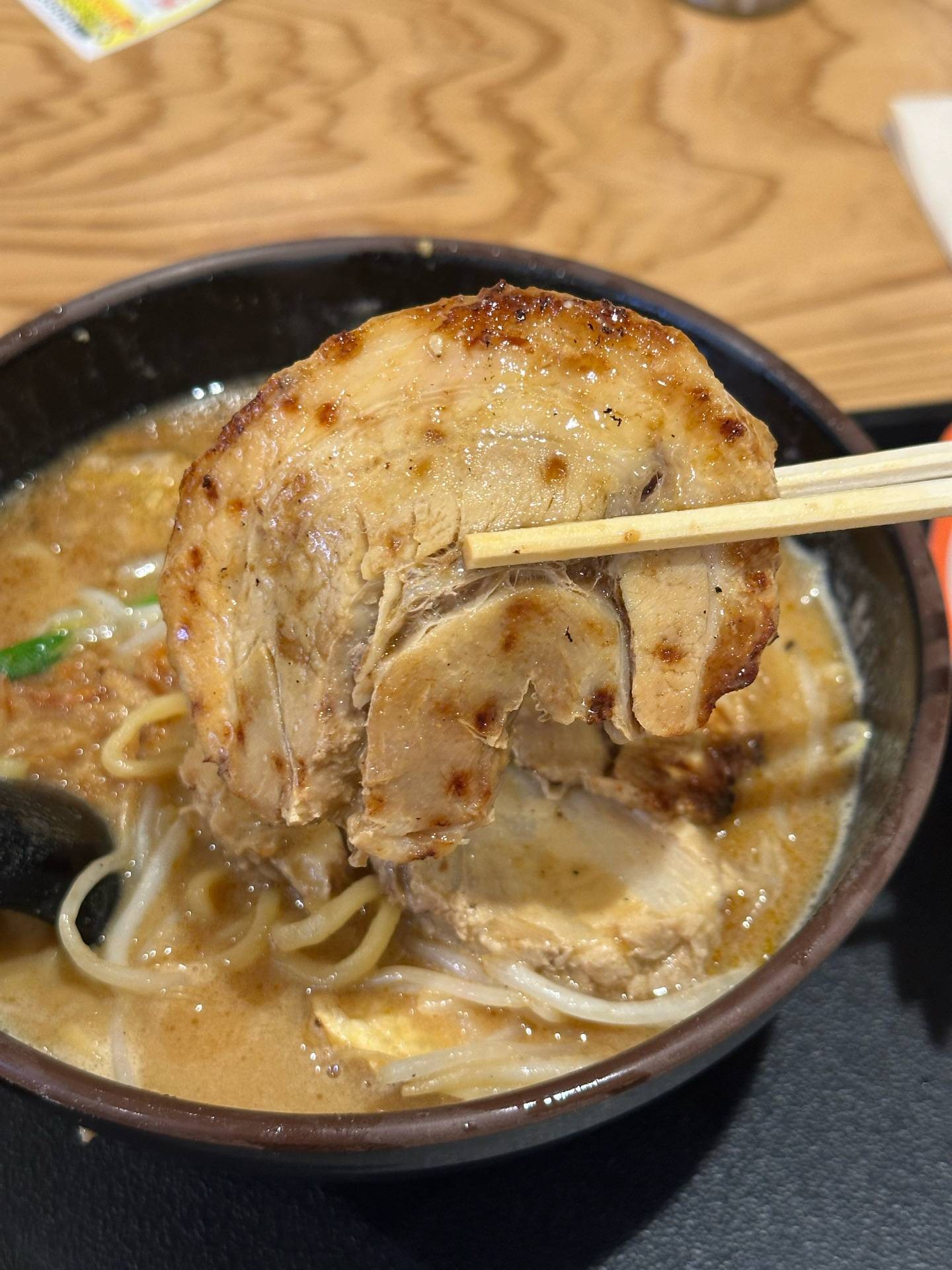 รีวิว มิโสะราเมนจากฮอกไกโด Aeon mall Narita - ร้านมิโสะราเมนเจ้าดังจากฮอกไกโดในฟู้ดคอร์ทอิออนนาริตะ