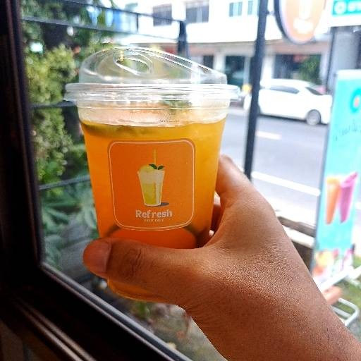 ร้าน Refresh fruit cafe คาเฟ่ผลไม้ ถ.อุปลีสาน | รีวิวร้านอาหาร