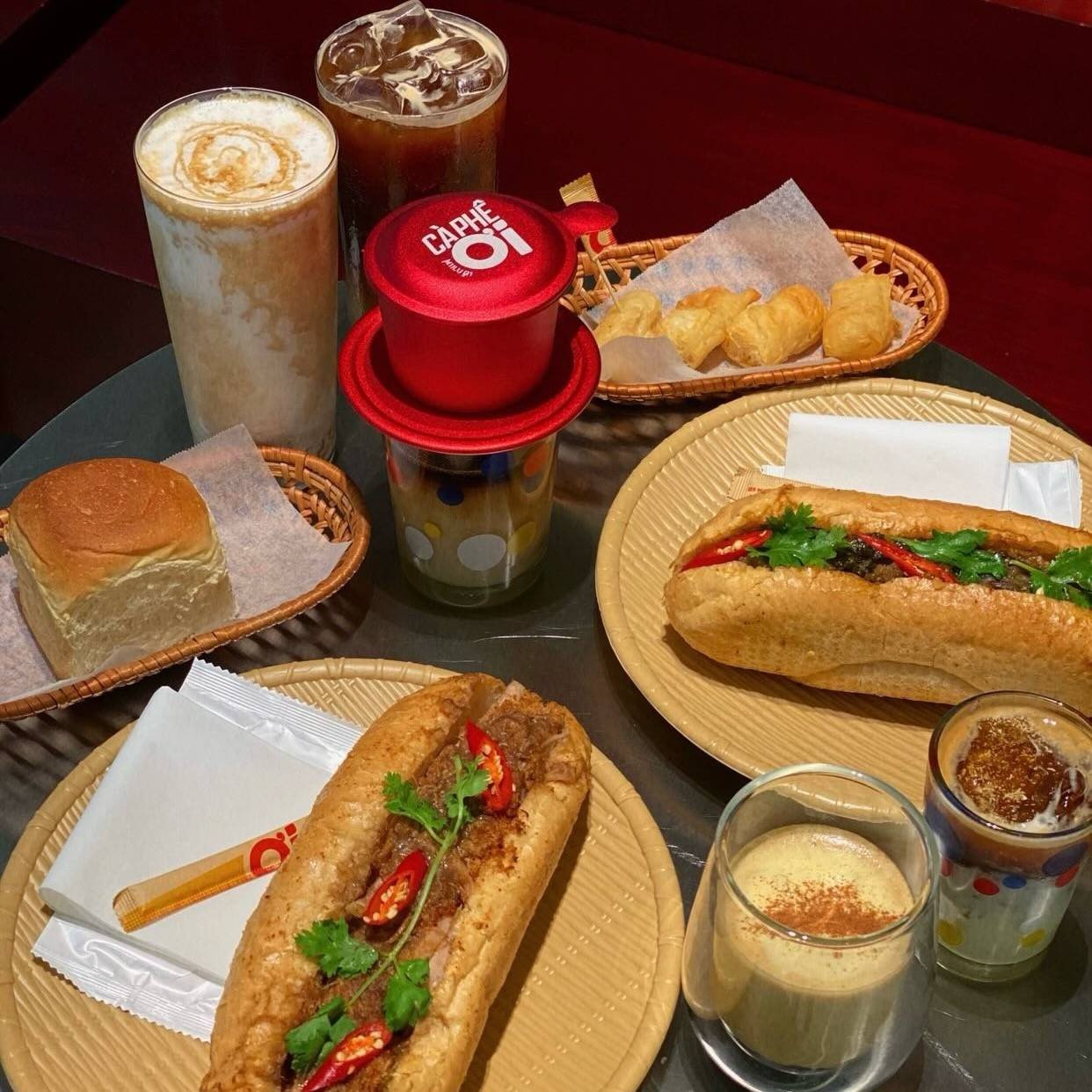 รีวิว CAPHE OI ASOKE - Coffee & Banh Mi - คาเฟ่กาแฟเวียดนามเจ้าแรกในไทย
