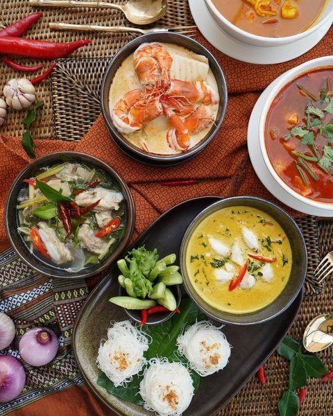 Blu-O Rhythm & Bowl เมเจอร์ เอกมัย - รีวิวสถานที่ท่องเที่ยว