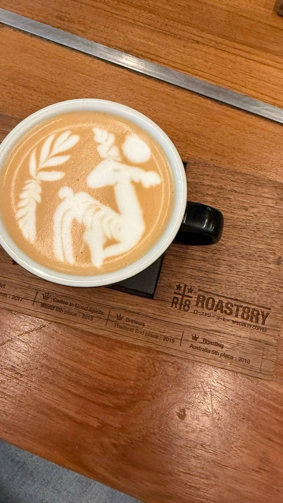 รีวิว ROAST8RY : Flagship store - Roast8ry Coffee🦌