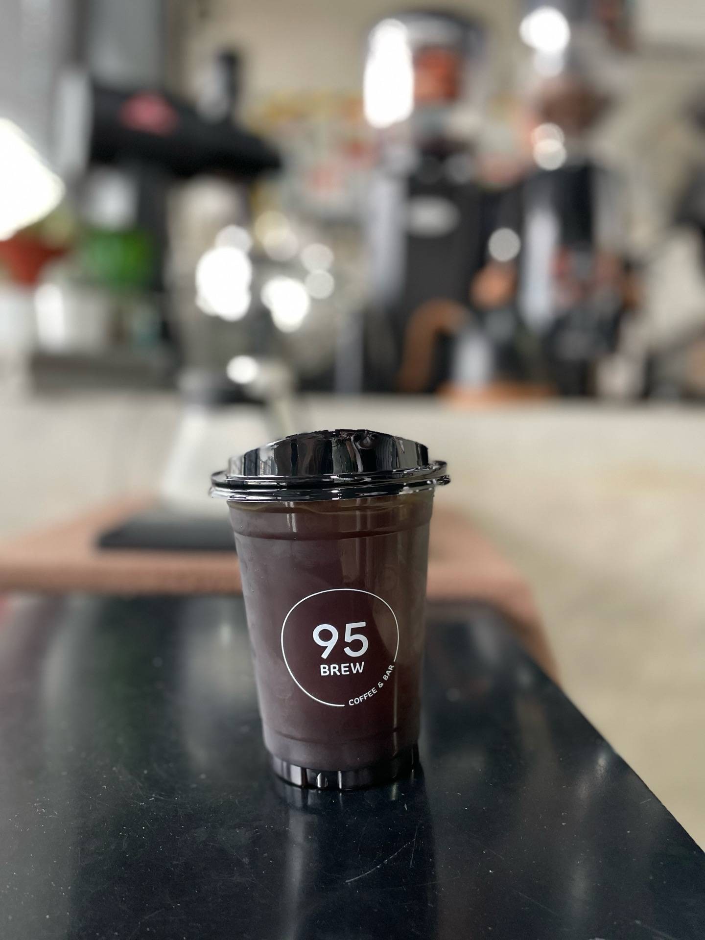 รีวิว 95 BREW 95 Brew - ร้านกาแฟเท่ๆ ดื่มด่ำรสกาแฟในเขตชะอำ