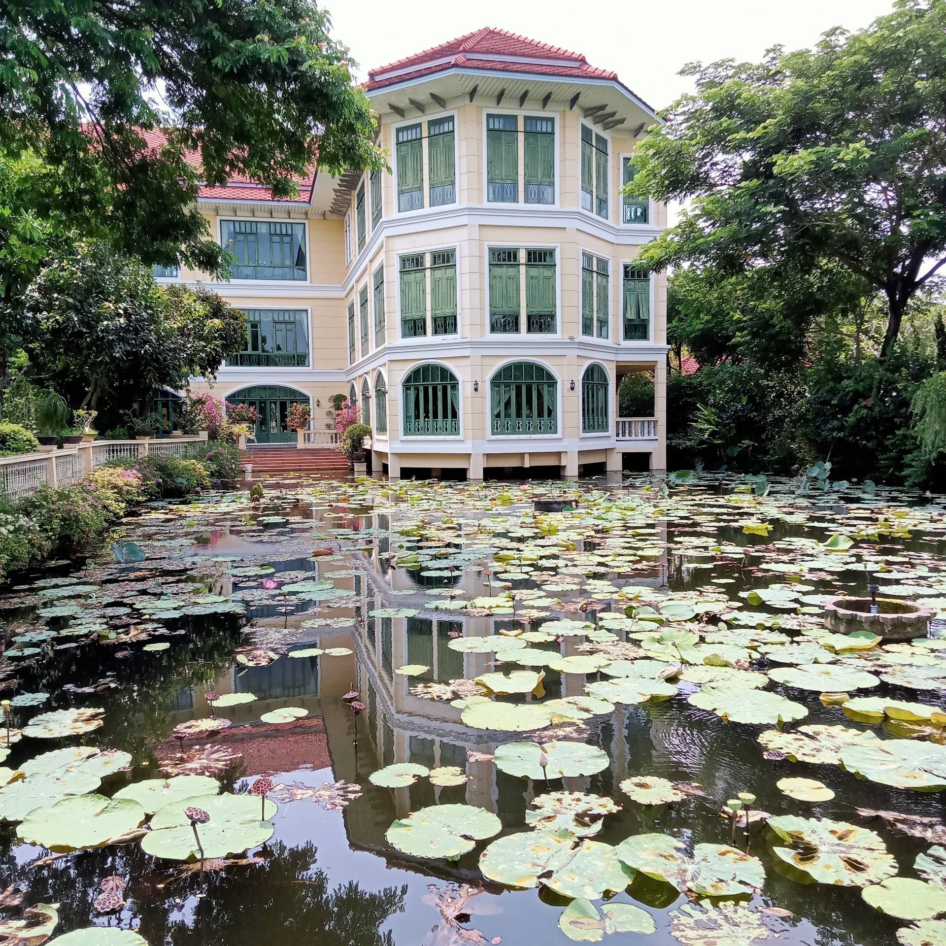 รีวิว วาวาเฮ้าส์ (Wawa house) บางใหญ่ - เปิดโลกจินตนาการที่วาวาเฮาส์