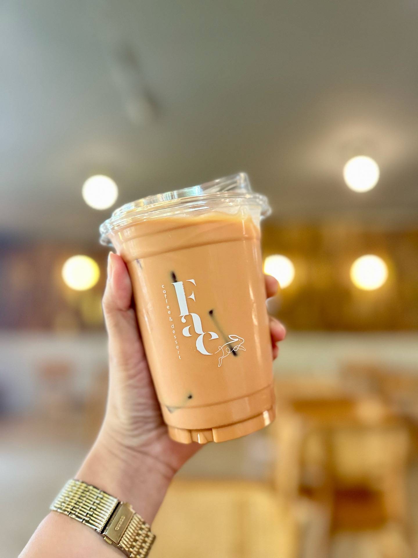 รีวิว Fae Coffee & Dessert - - บรรยากาศดี น้ำอร่อย และขนมอร่อยค่ะ