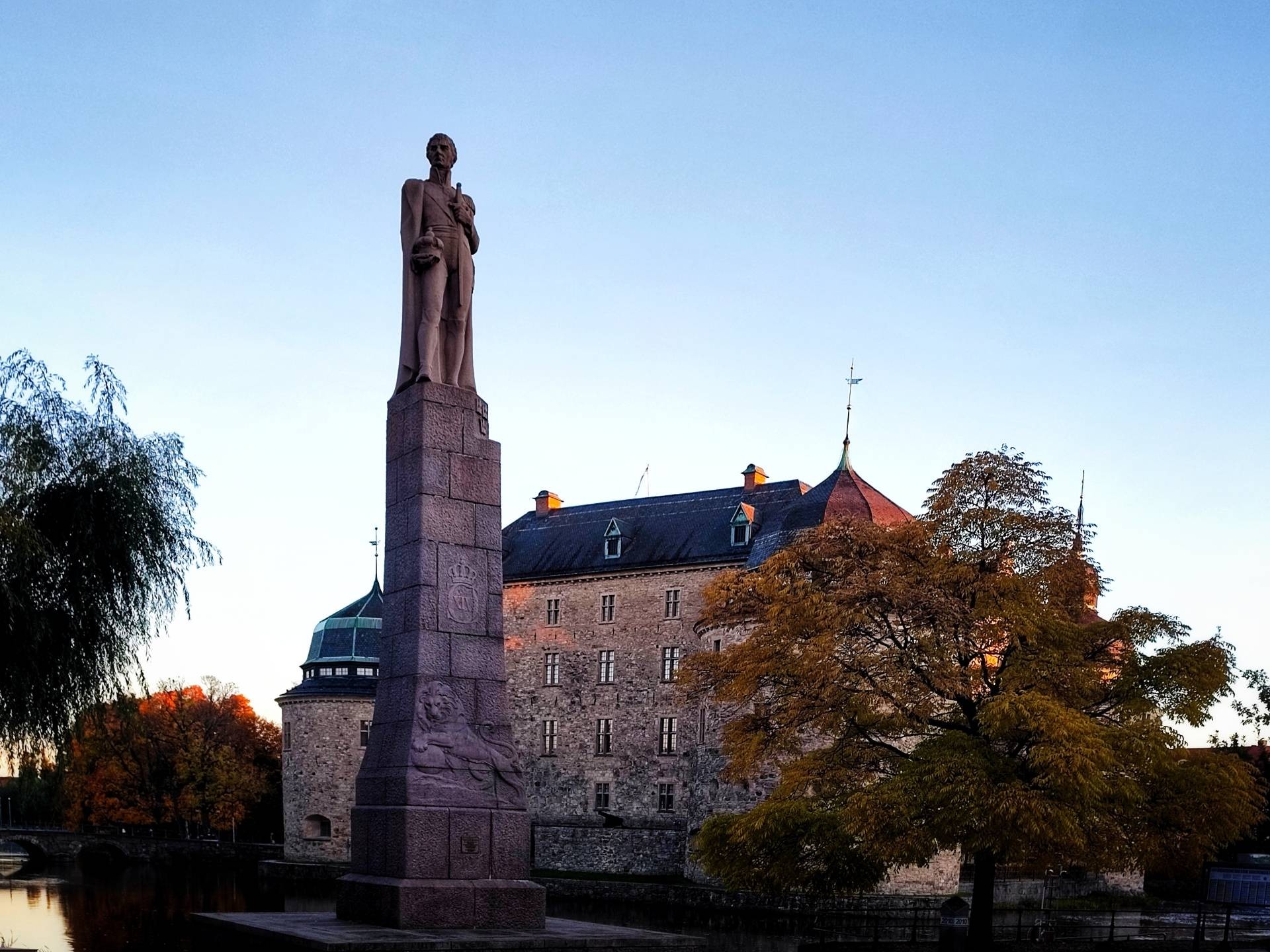 รีวิว Örebro Castle - ปราสาทเก่าในเมือง Örebro ประเทศ สวีเดน