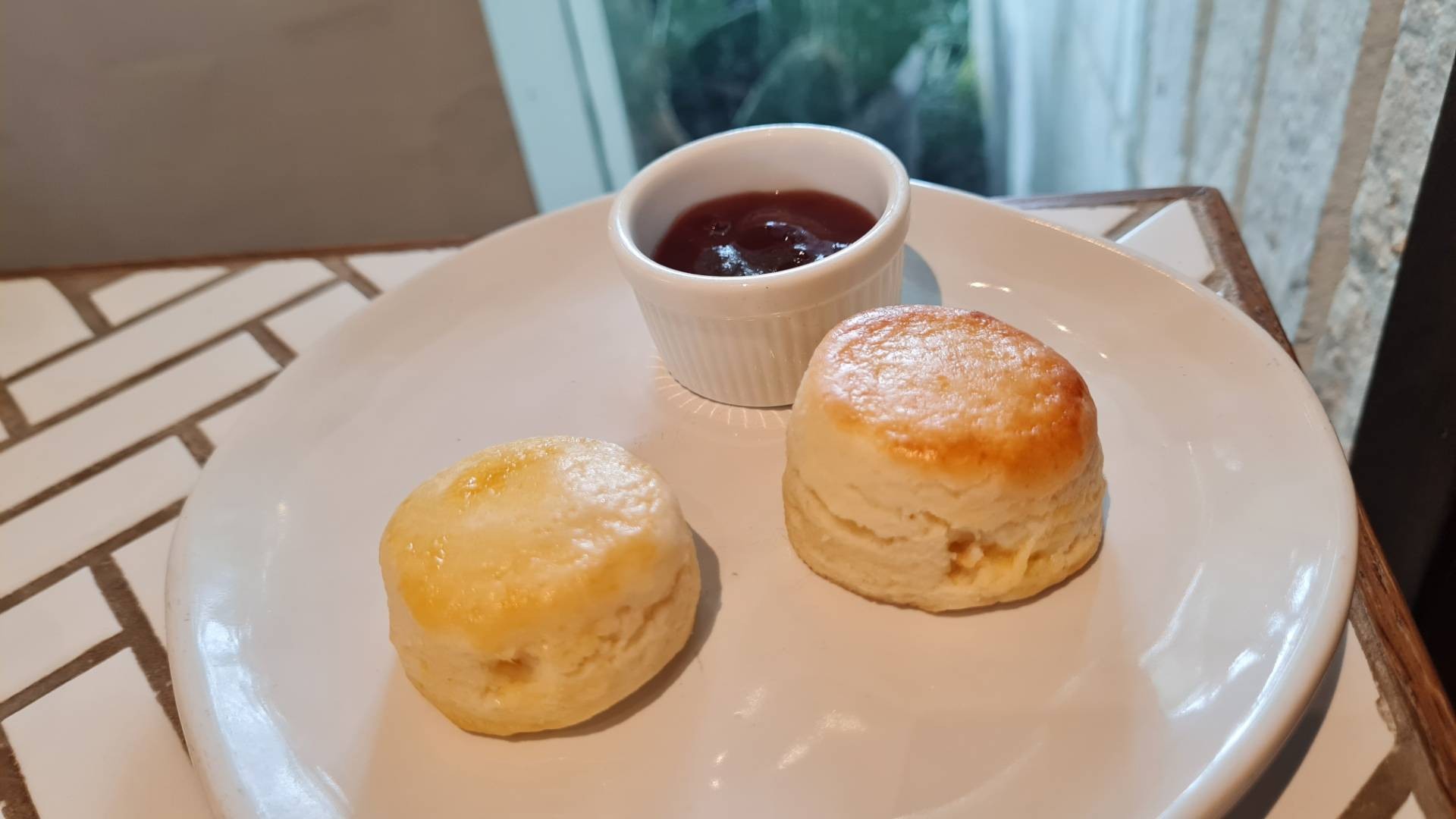 Mini Scone Set ร้าน Ing Craft Toast Cafe & Backyard