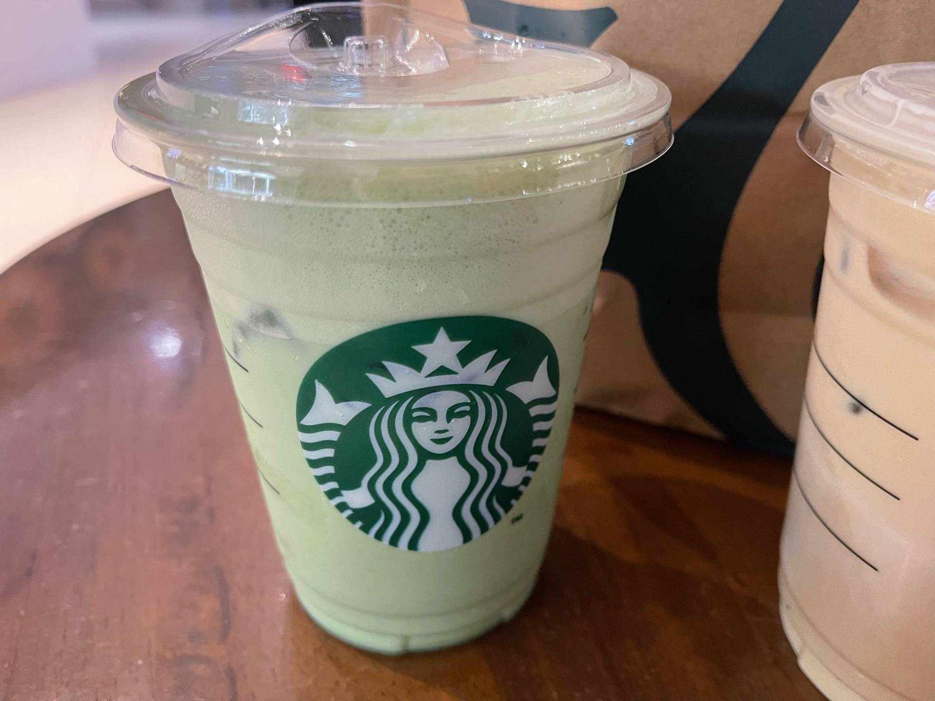 รีวิว Starbucks สยามพารากอน - กาแฟดี มัทฉะอร่อยด้วย