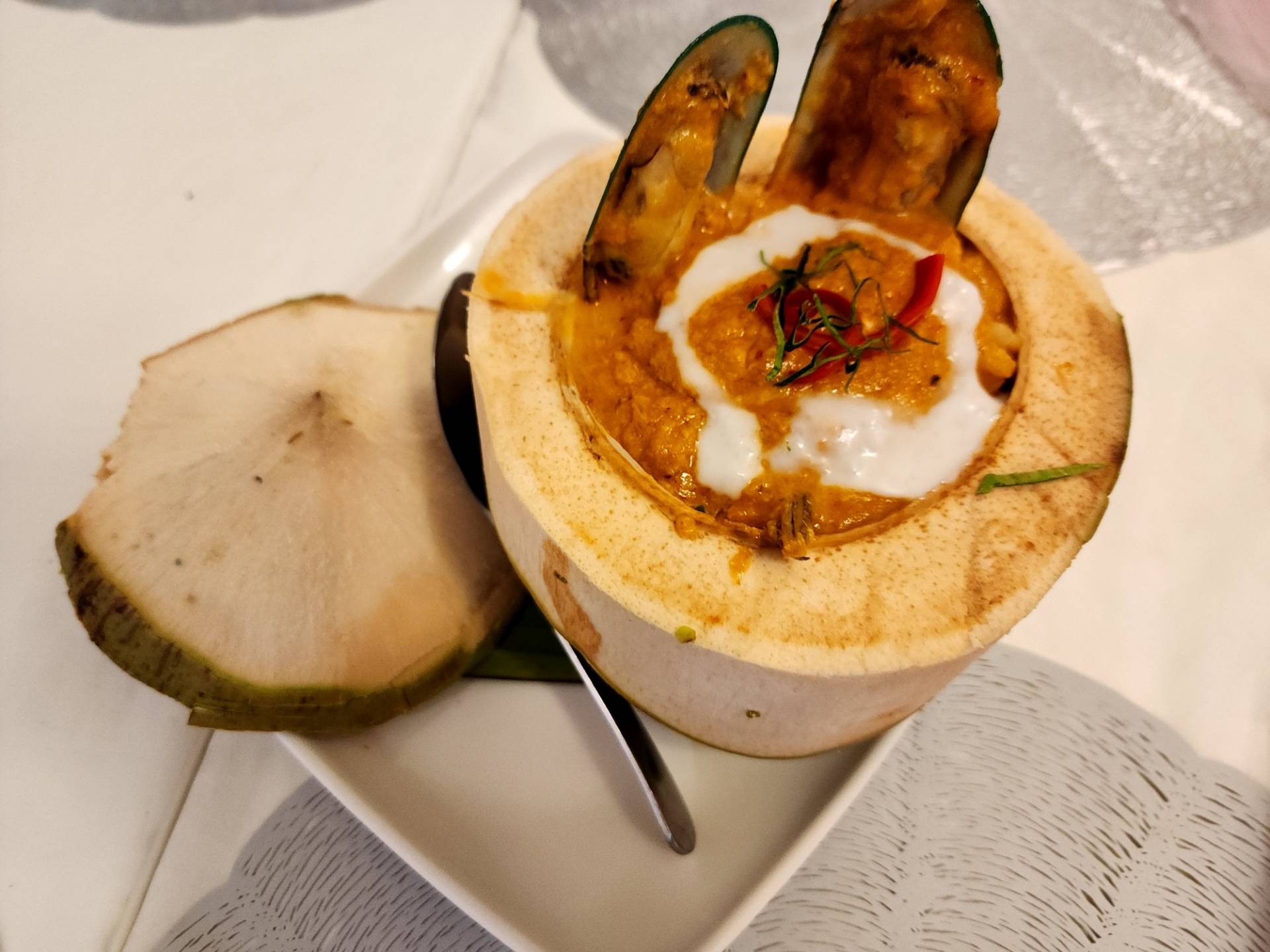 รูป อร่อย Together Restuarant & Karaoke
