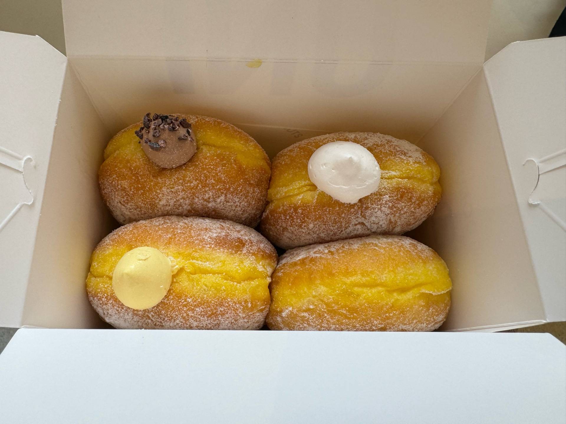 รีวิว UNI DONUTS นามะโดนัท อโศก - ร้านโดนัทจากโยโกฮาม่า