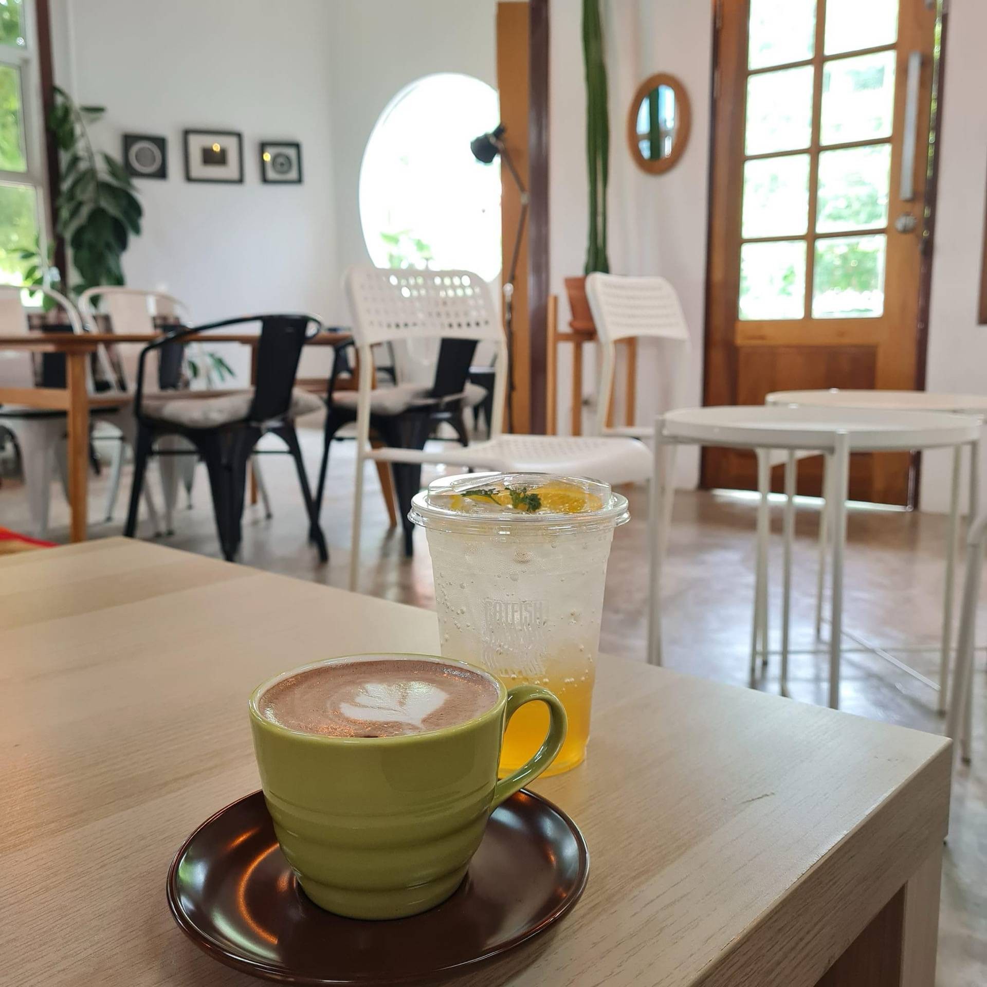 รีวิว Catfish cafe ร้านยอดฮิต สาขา 1 Halal - เด่นทั้งอาหารไทยฝรั่งและ ...