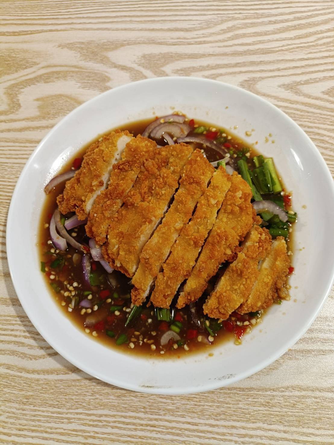 รีวิว Roinat Halal Restaurants รามคำแหง53 - ยำไก่กรอบ แซ่บมากก ปลาร้าดี