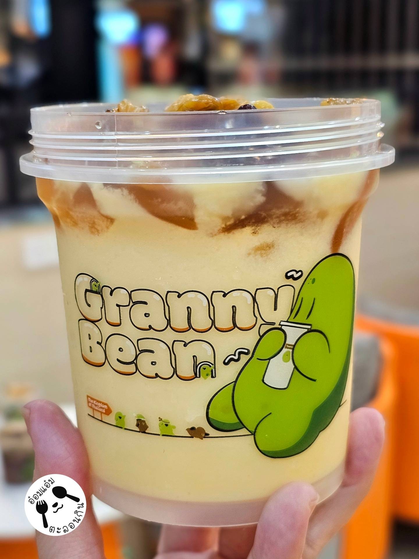 สมูทตี้มะม่วงนมข้นท็อปปิ้ง ร้าน Granny Bean CentralWorld