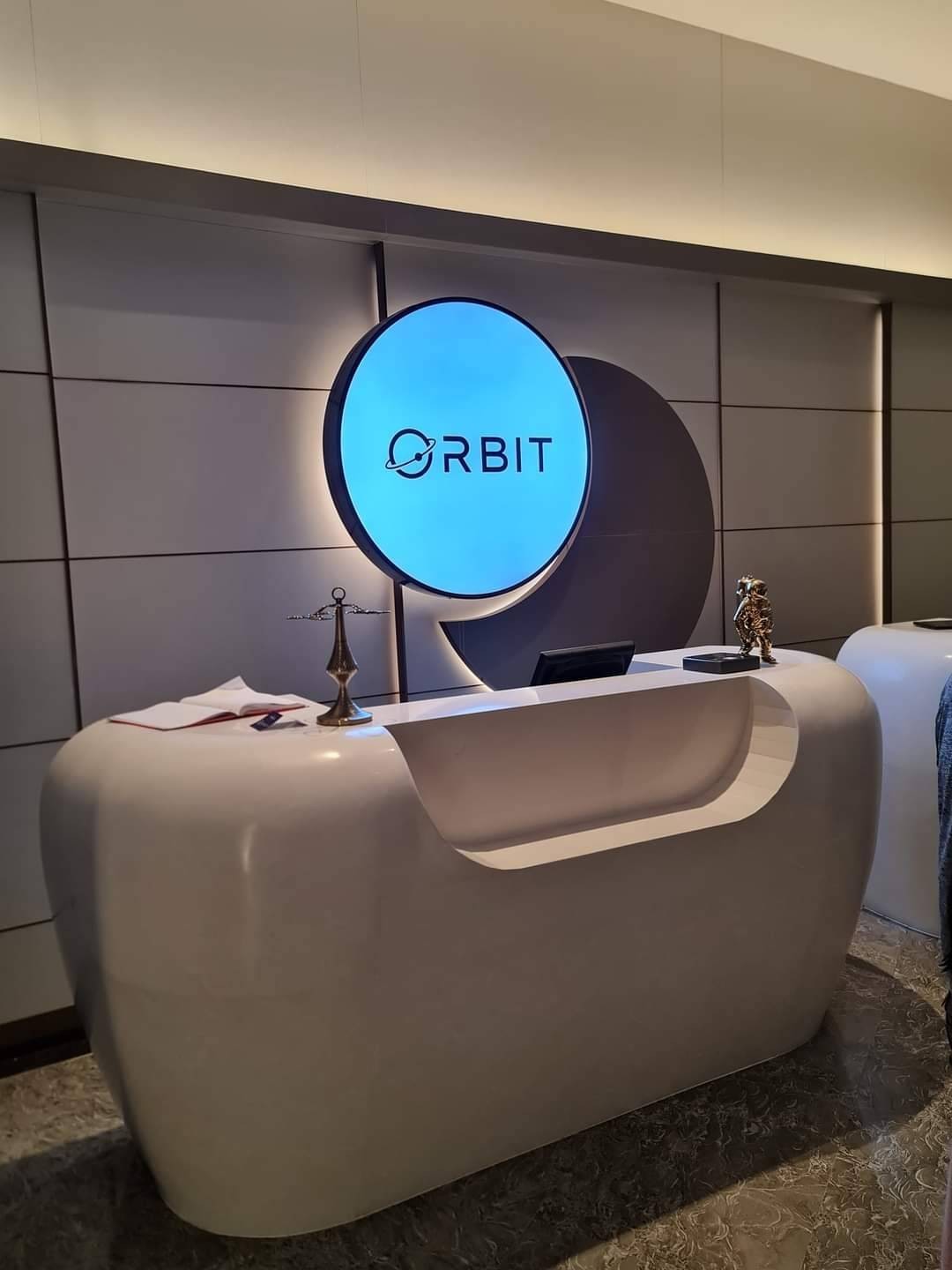 รีวิว Orbit - Orbit. Dinner Buffet ที่ Grand Center Point Space Pattaya ...