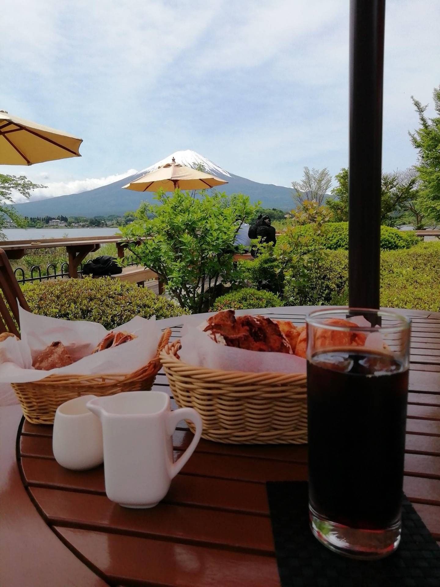 รีวิว Lake Bake Cafe - ขนมปังของที่นี่อร่อยมากแล้วก็วิวสวยชัดแจ๋ว