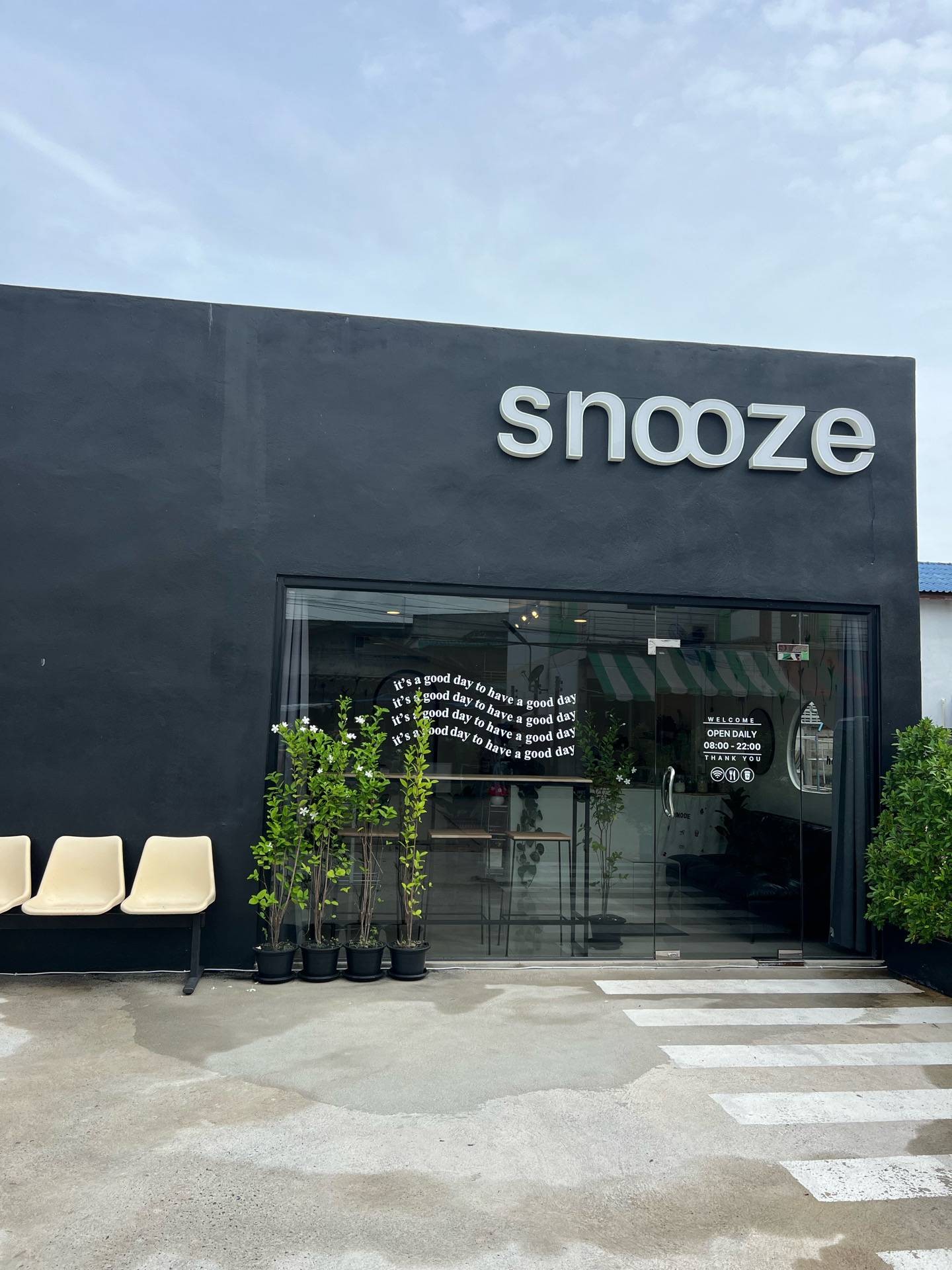 รีวิว snooze cafe - Snooze Cafe