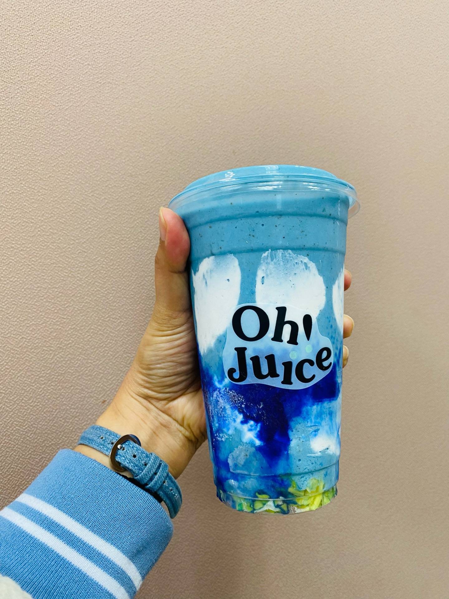 รีวิว Oh! Juice - โอ้ จู๊ซ Siam Square One - ต้าวสมูทตี้สีฟ้าที่ชั้นใฝ่หา