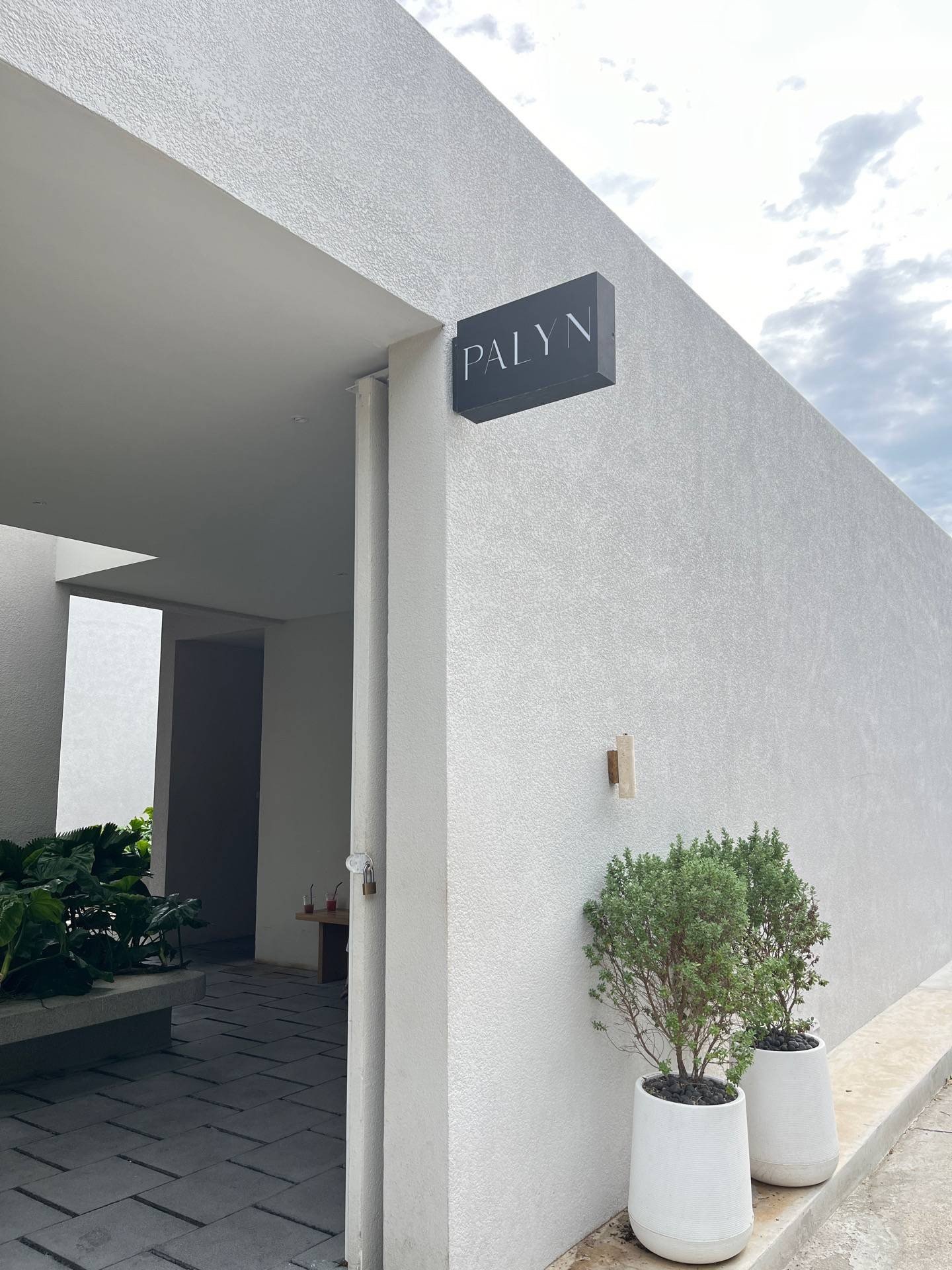 รีวิว Palyn Cafe & Eatrey ปาลินคาเฟ่แอนด์อิทเทอรี่ - คาเฟ่ริมทะเล ราคา ...