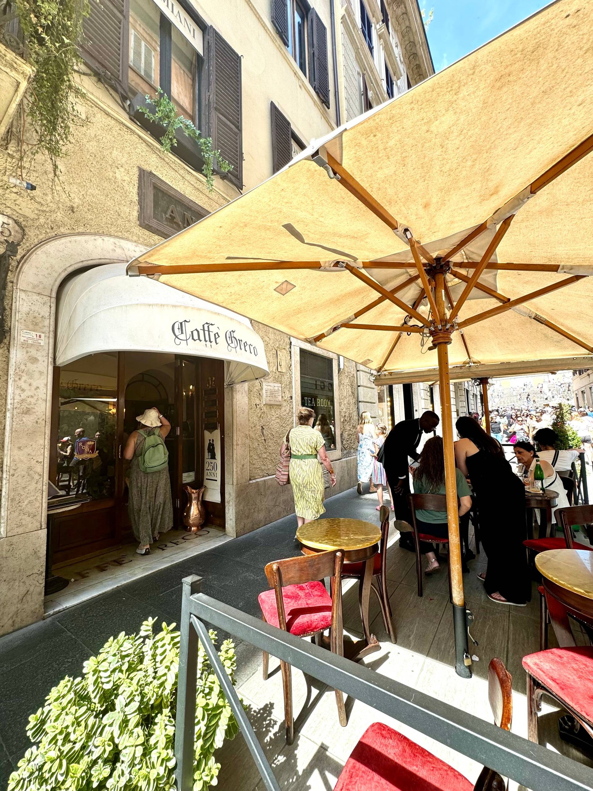 รีวิว Antico Caffè Greco - “ Antico Caffè Greco ” Cafe’ เก่าแก่ที่เปิด ...