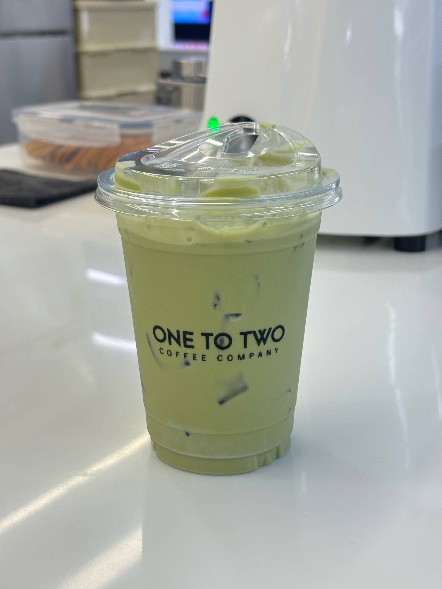 ชาเขียวมัทฉะนม ร้าน 1:2 coffee (1:2 คอฟฟี่) MBK มาบุญครอง