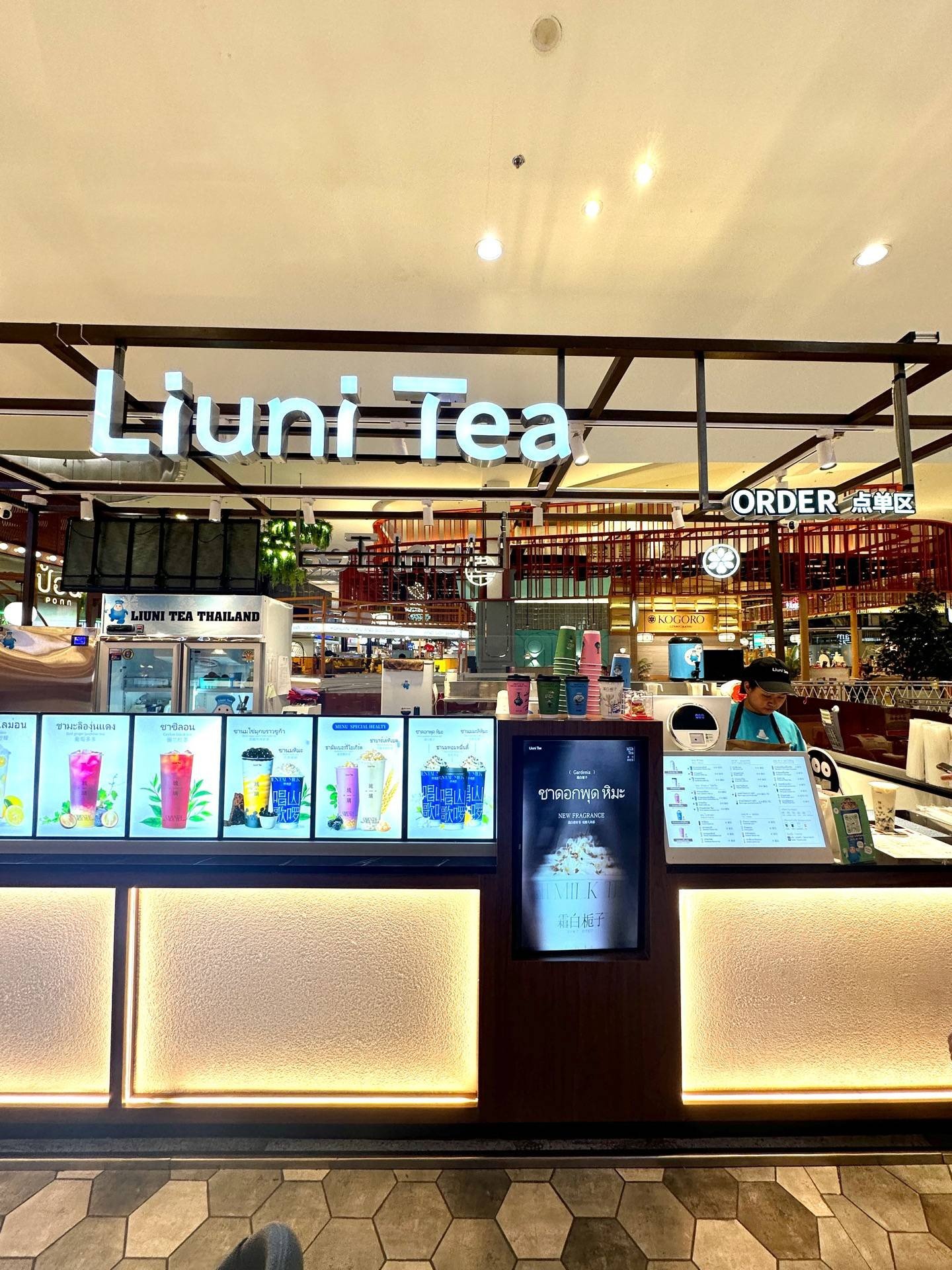 รีวิว Liuni tea เดอะมอลล์-บางกะปิ - ชานมร้านเปิดใหม่จากจีน