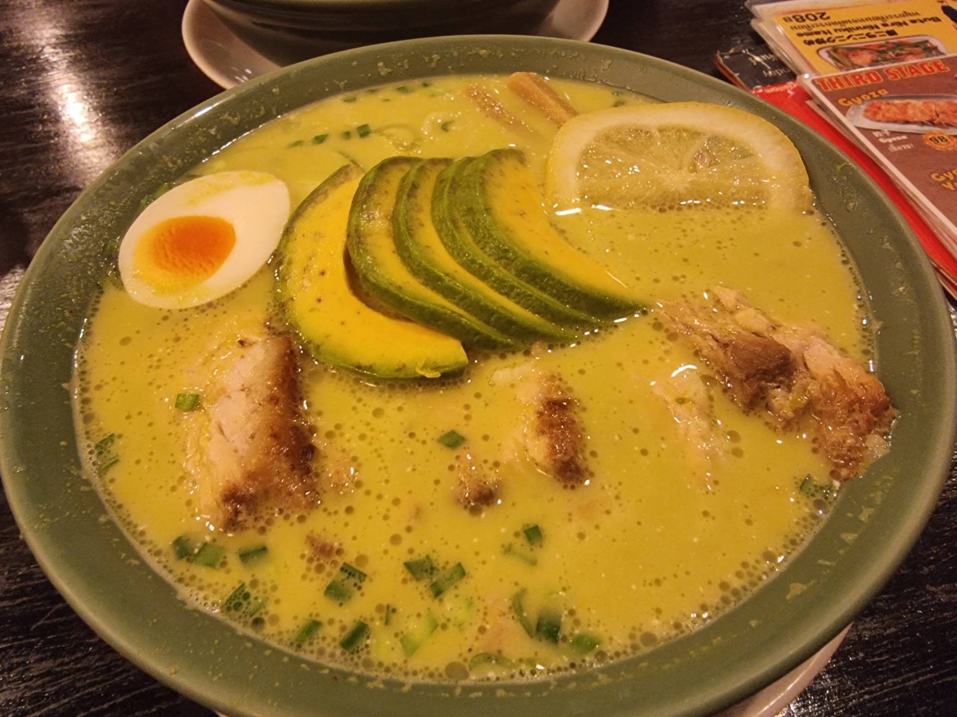 รีวิว Sendai Ramen Mokkori สีลม - การันตีความ(โคตร)อร่อย