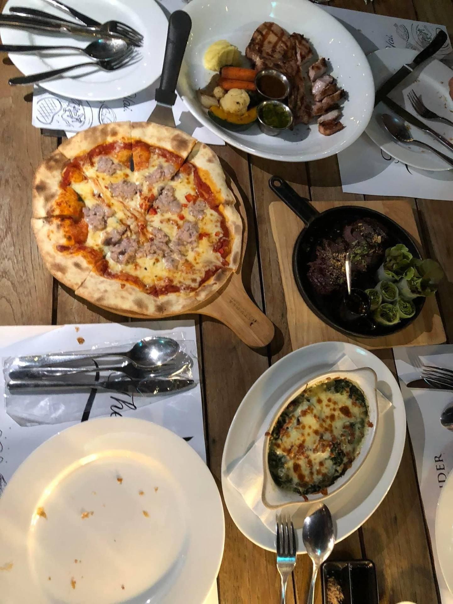 รูป Studer Restaurant (สตูเดอร์) The Best Steak in Khao Yai เขาใหญ่ (ถนนธนะรัชต์ กม.11)