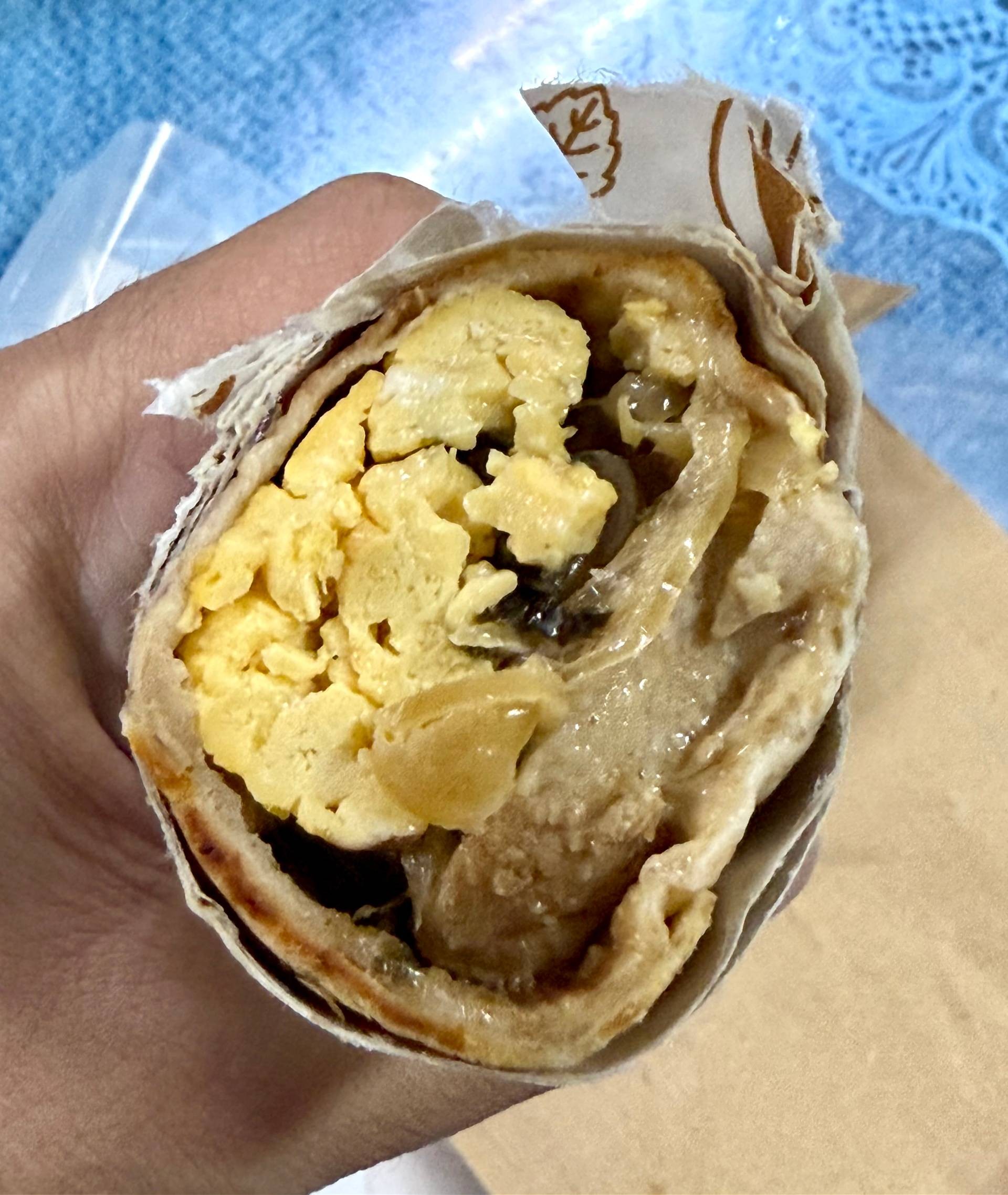 แรพไก่เทอริยากิไข่นุ่มและสาหร่าย ร้าน Softfood พรานนก-พุทธมณฑล