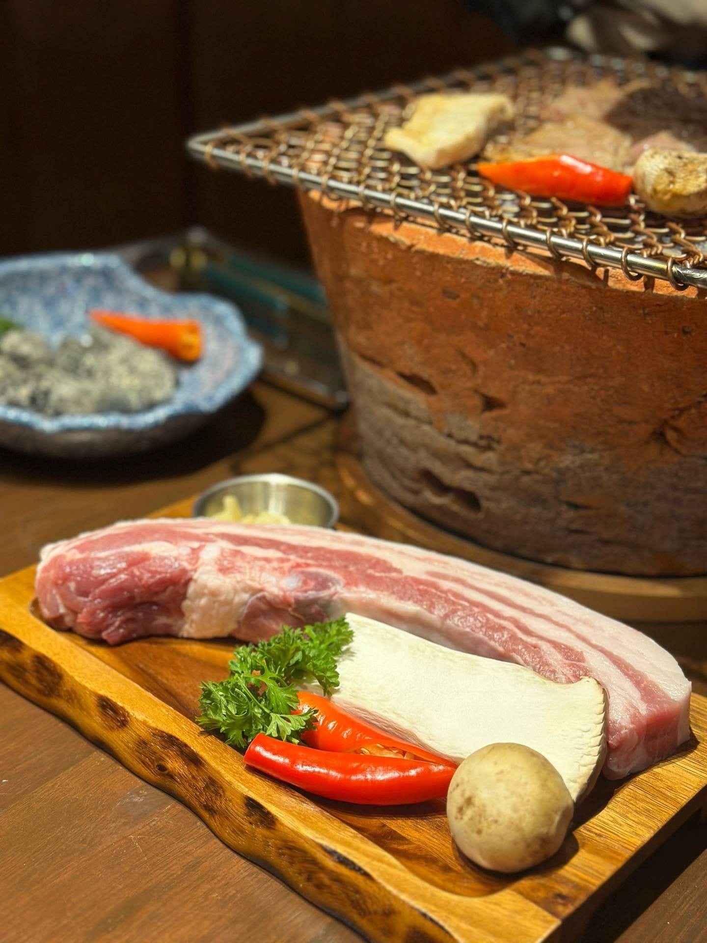 รีวิว CHINGU GRILL HOUSE Ekamai - ปิ้งย่างร้านใหม่ หมูหมักอะไรสักอย่าง ...