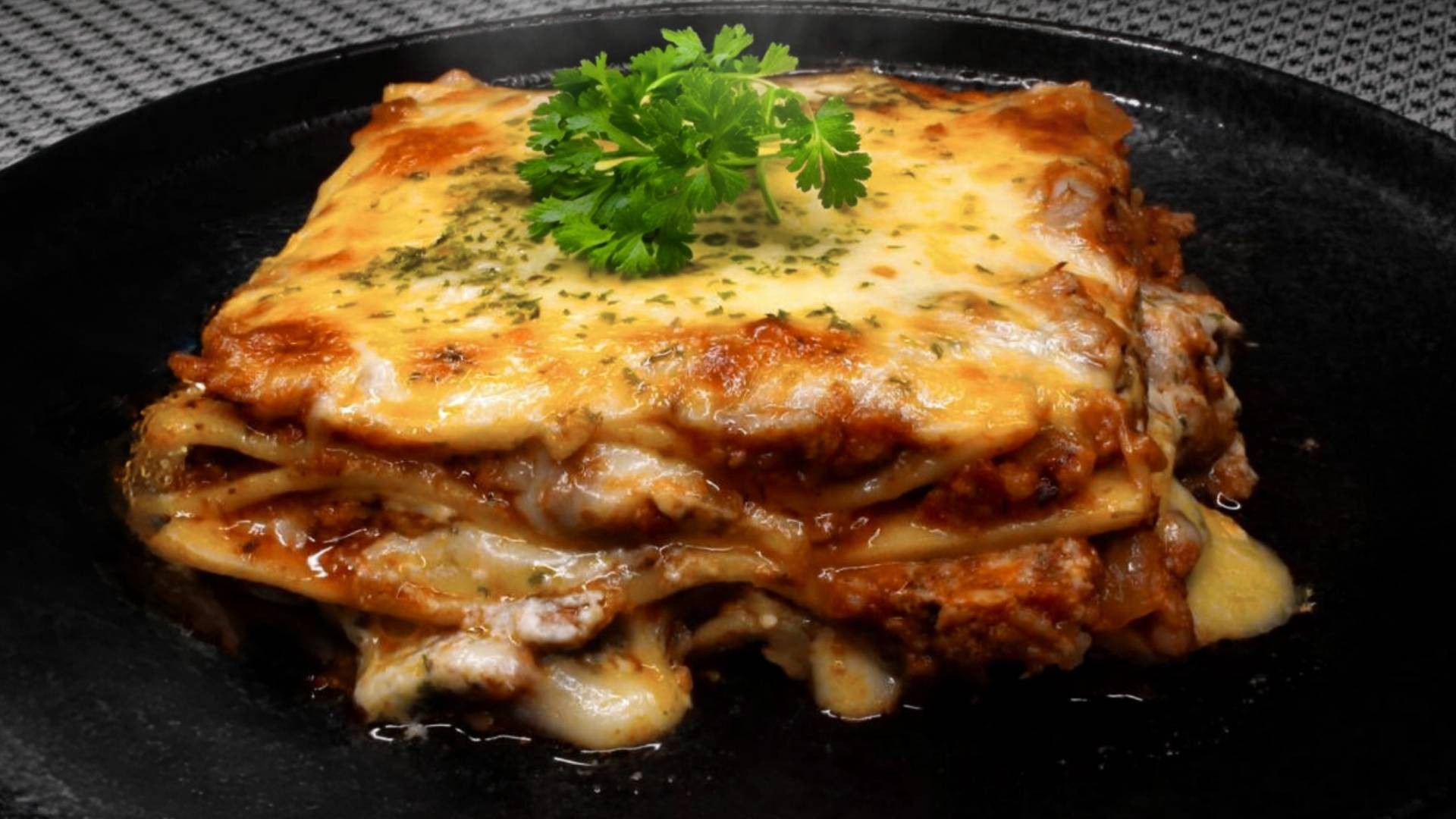 OF COURSE! STYLE บางแสน - สั่งอาหารเดลิเวอรี | Wongnai x LINE MAN