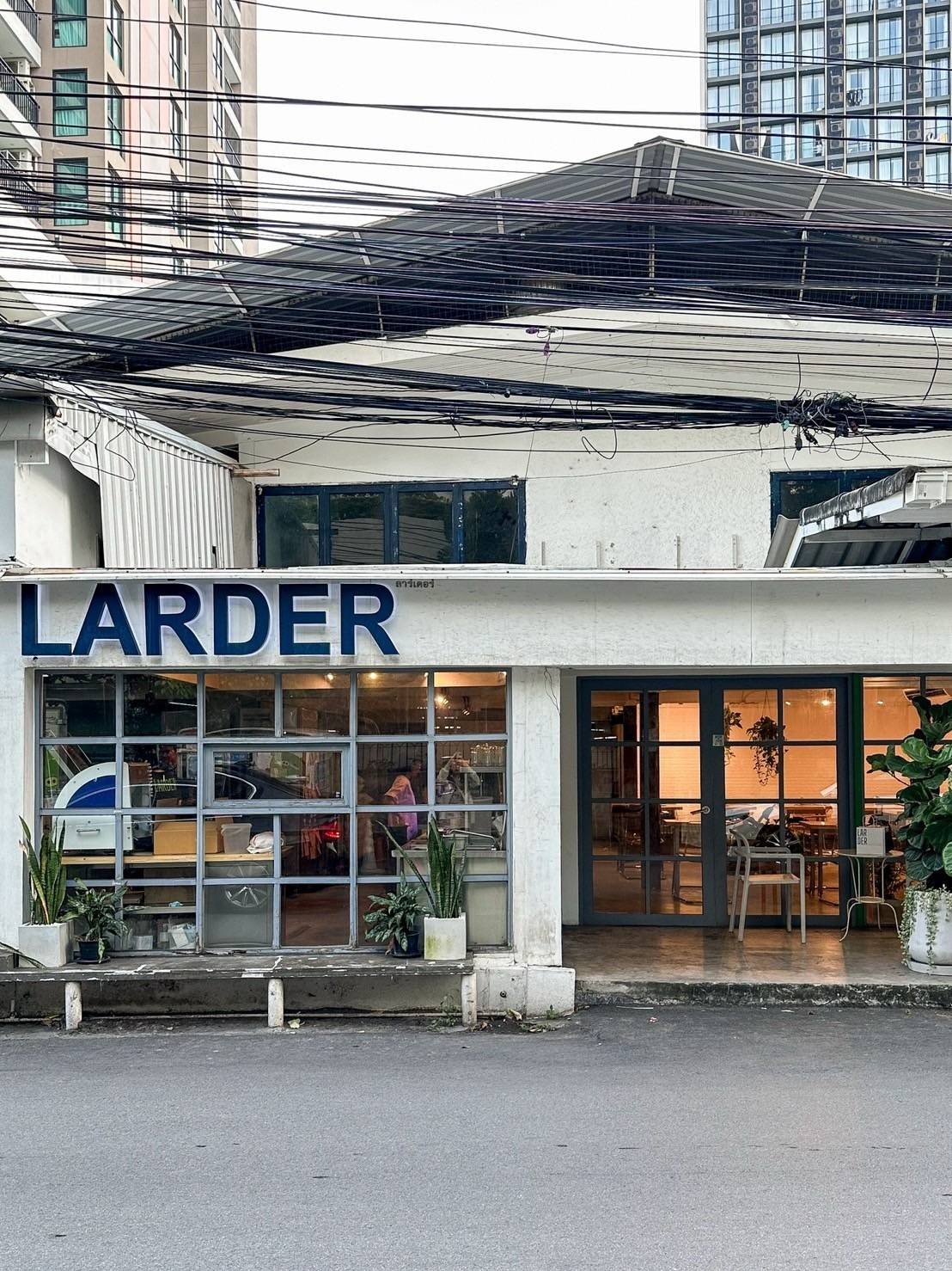รีวิว LARDER BKK Sukhumvit 39 - คาเฟ่เบเกอรี่ดีมาก ราคาเป็นมิตร ร้านนั่งสบาย