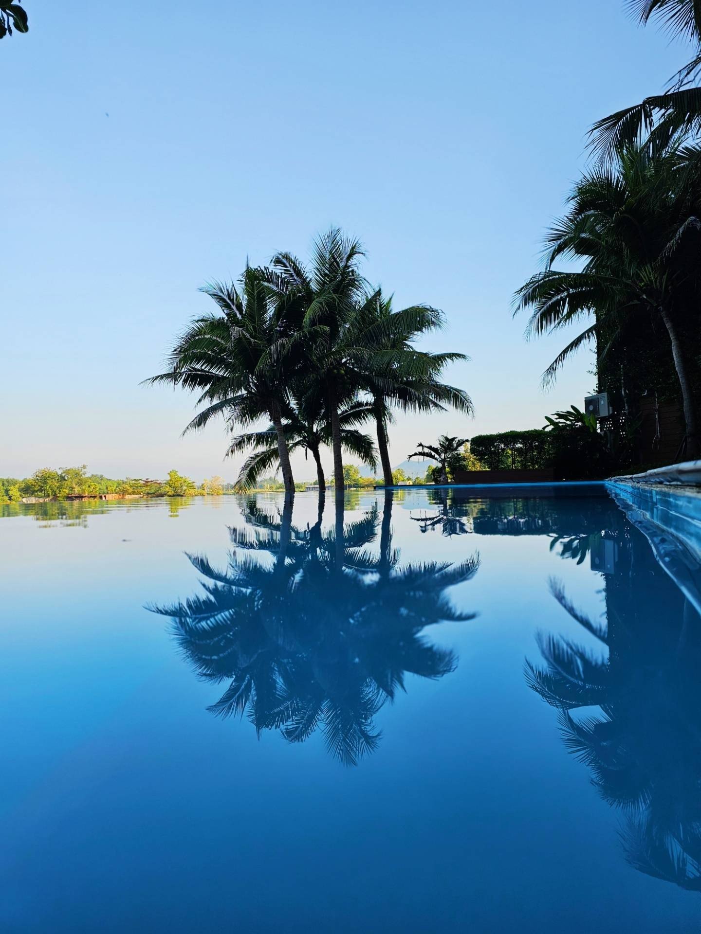 รูป Inlaya Ratchaburi