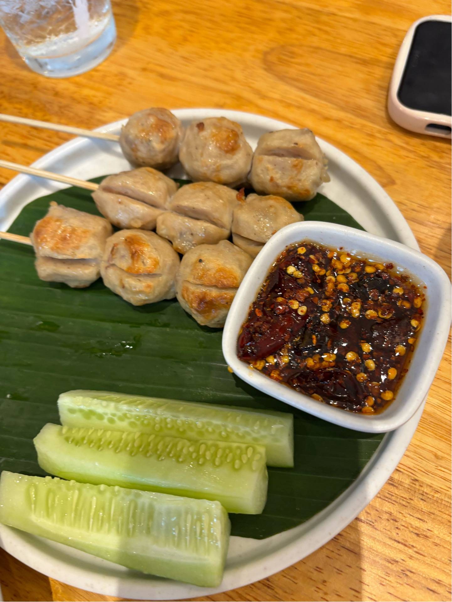 รีวิว แก้วไก่กรอบ - Keaw Kai Krob ศรีด่าน - ไก่ย่างหนังกรอบในตำนาน