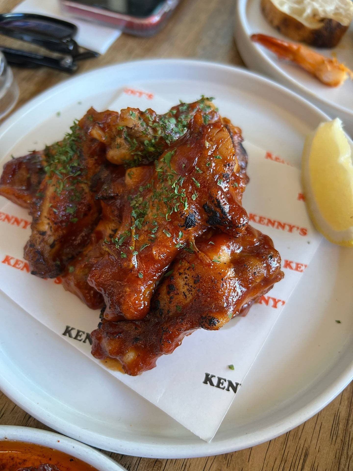 CHICKEN WINGS ร้าน Kenny’s BKK Kenny’s BKK (Ari)