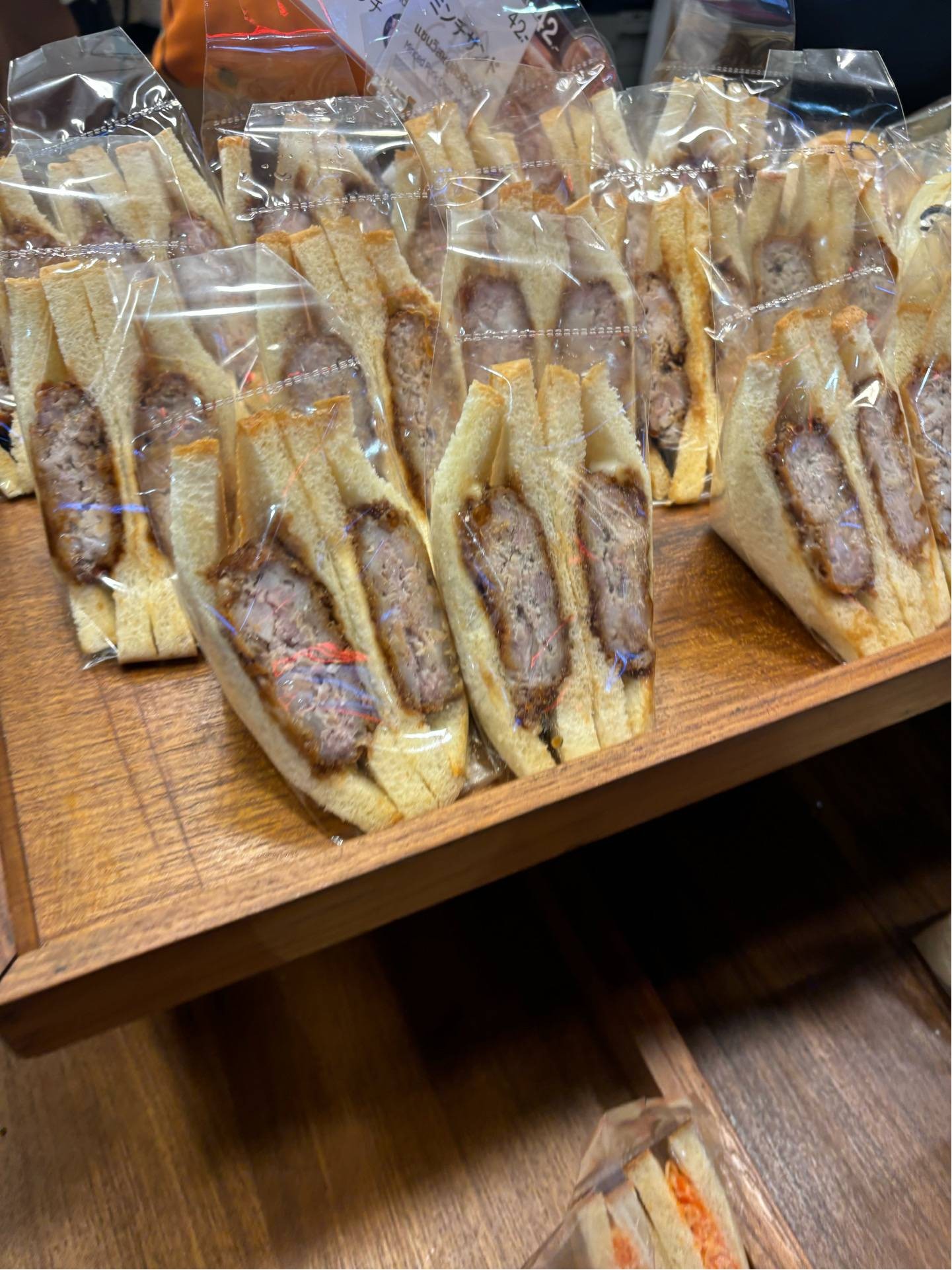 รีวิว Yume Pan Samyan Mitrtown - ร้านขนมปังสไตล์ญี่ปุ่น คนรุมเต็มร้าน