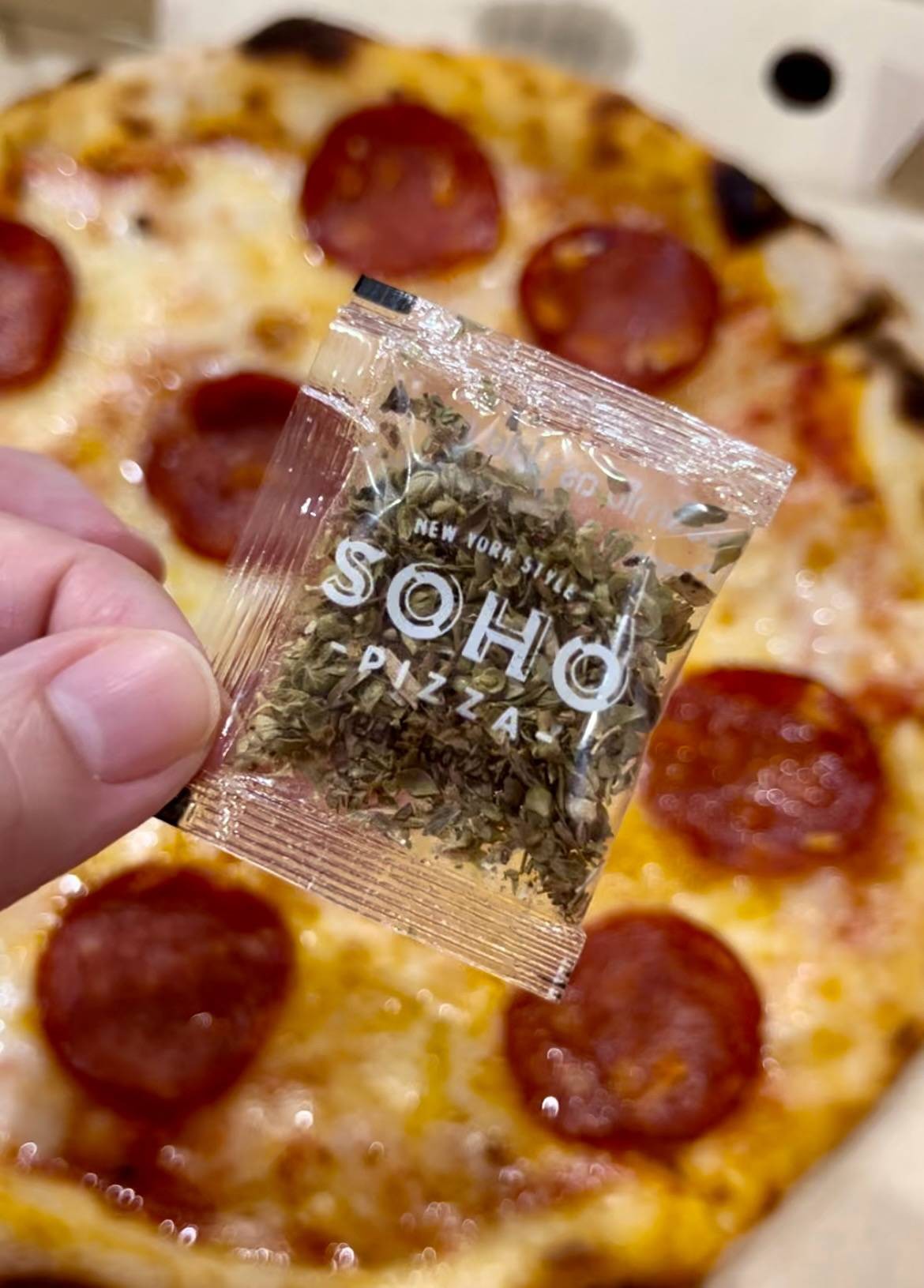รีวิว Soho Pizza Thonglor - SOHO Pizza พิซซ่าสไตล์นิวยอร์ก มีหน้าให้ ...