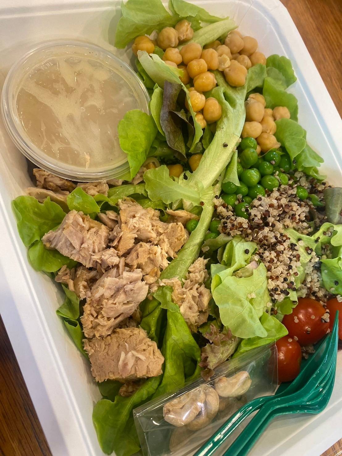 รีวิว Jones' Salad ปั๊มบางจากวัชรพล