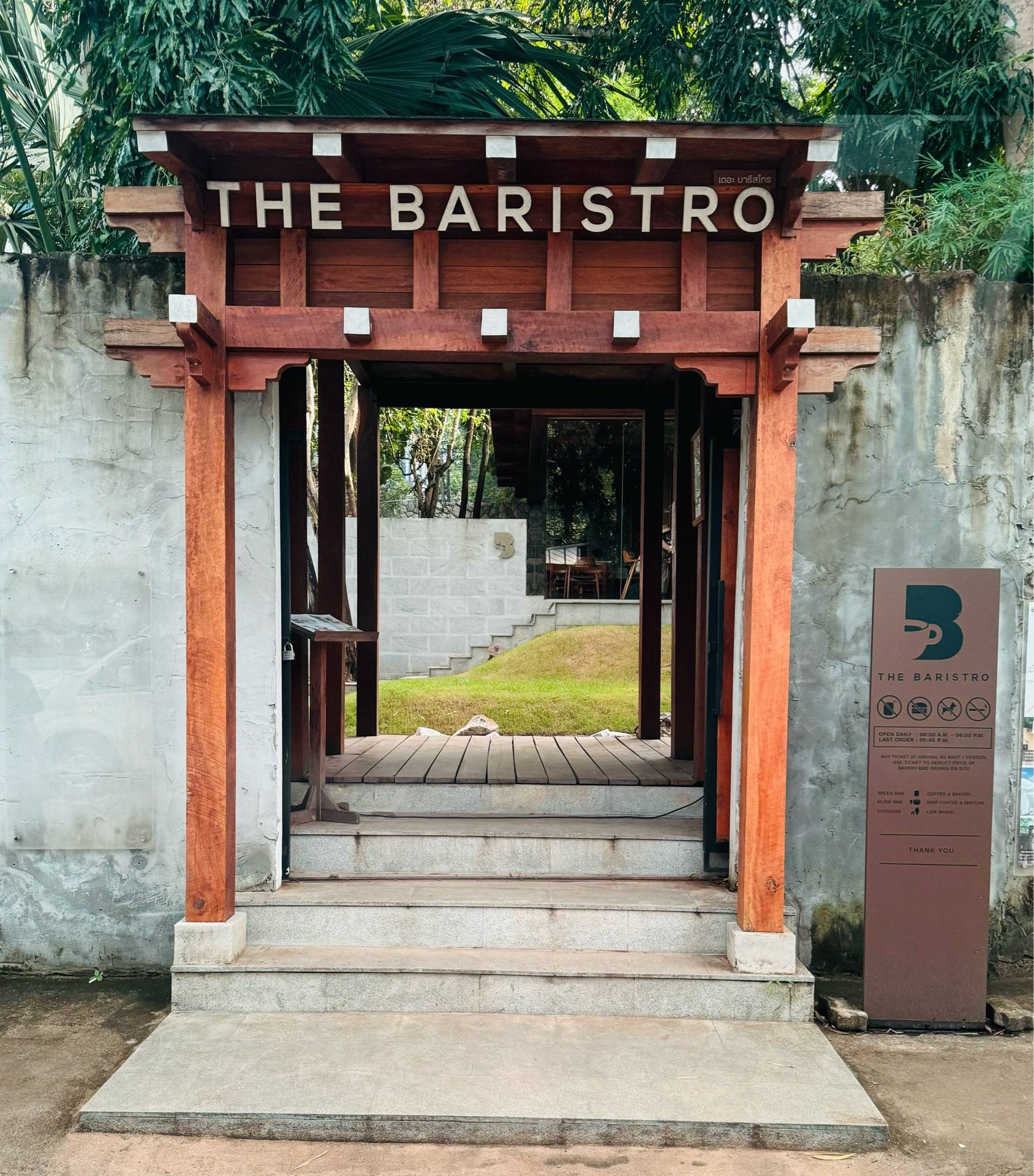 รูป The Baristro Asian Style สวนดอก-หลัง มช