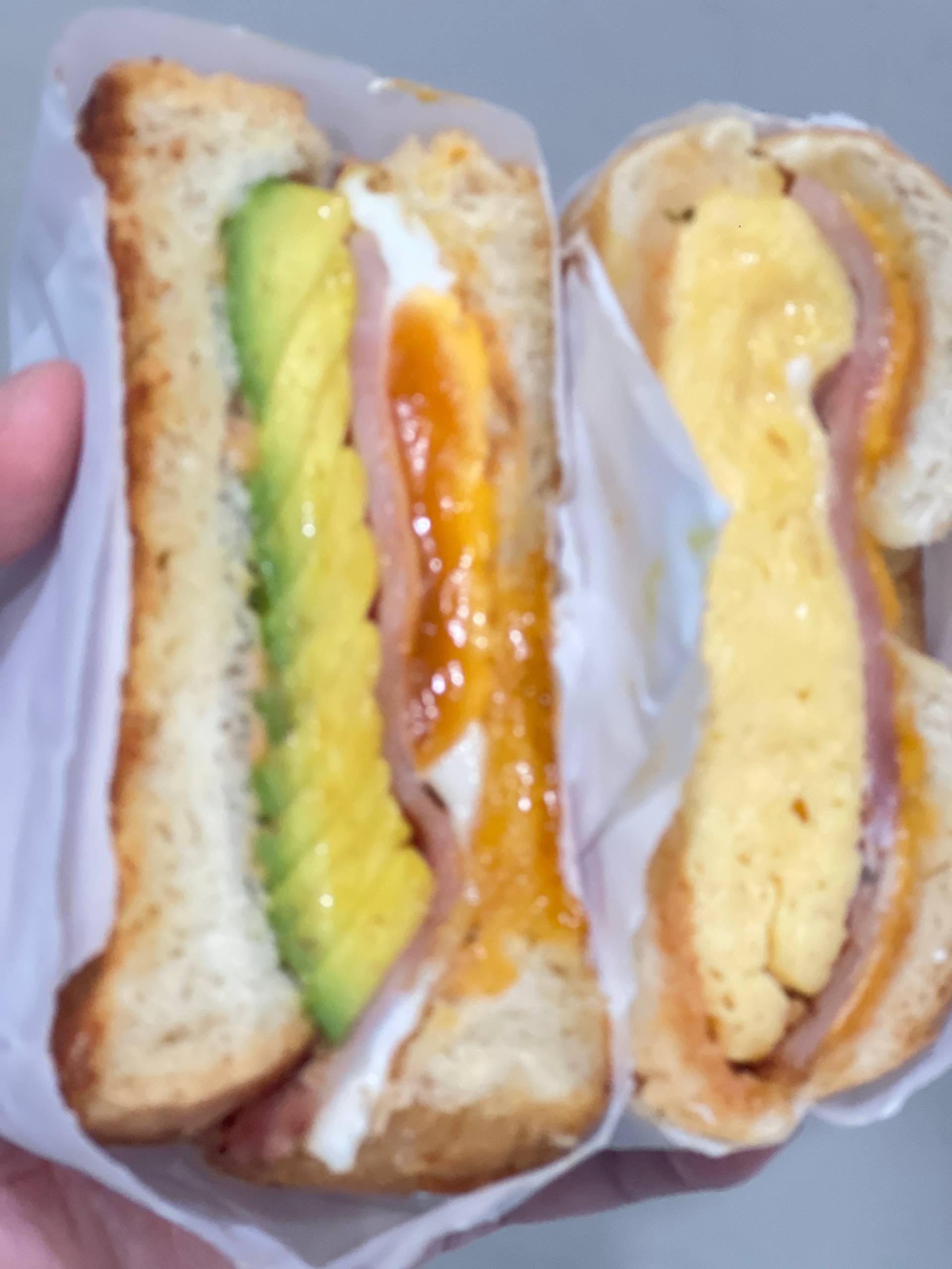 รีวิว Pan Bagels (แพน เบเกิลส์) Udomsuk - เบเกิล กาแฟ แซนวิช