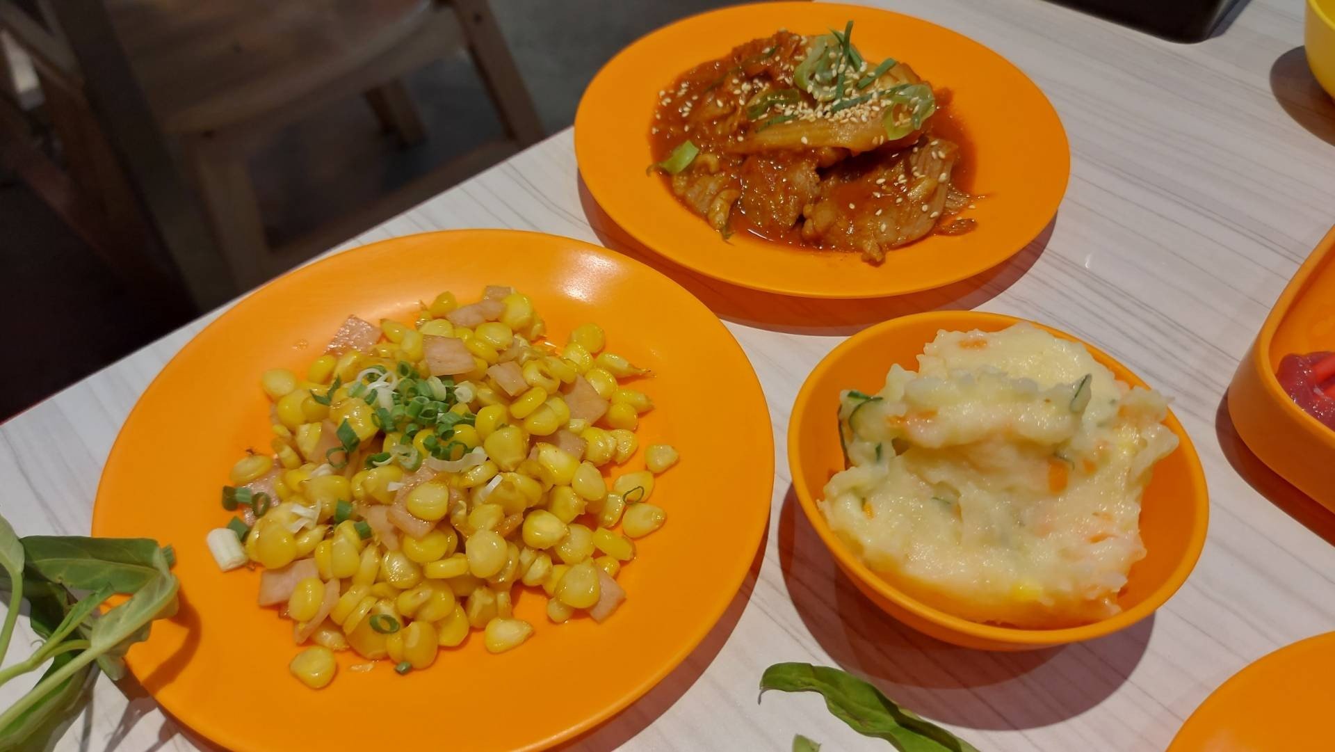 รีวิว SOS : Sharing Our Shabu Bangchak square - SoS Shabu 329 บาทเน้ท