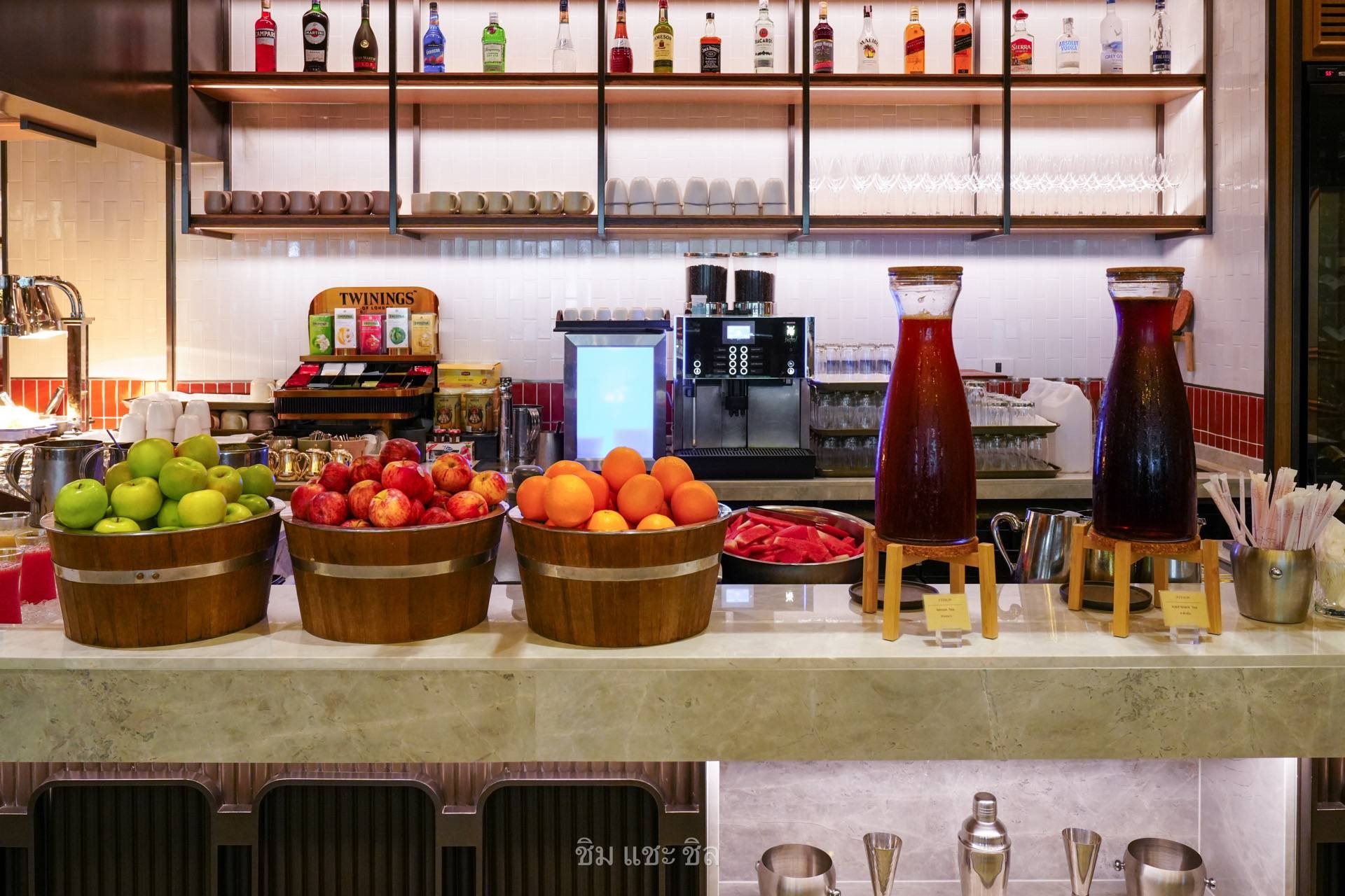 รูป Atrium The Landmark Bangkok