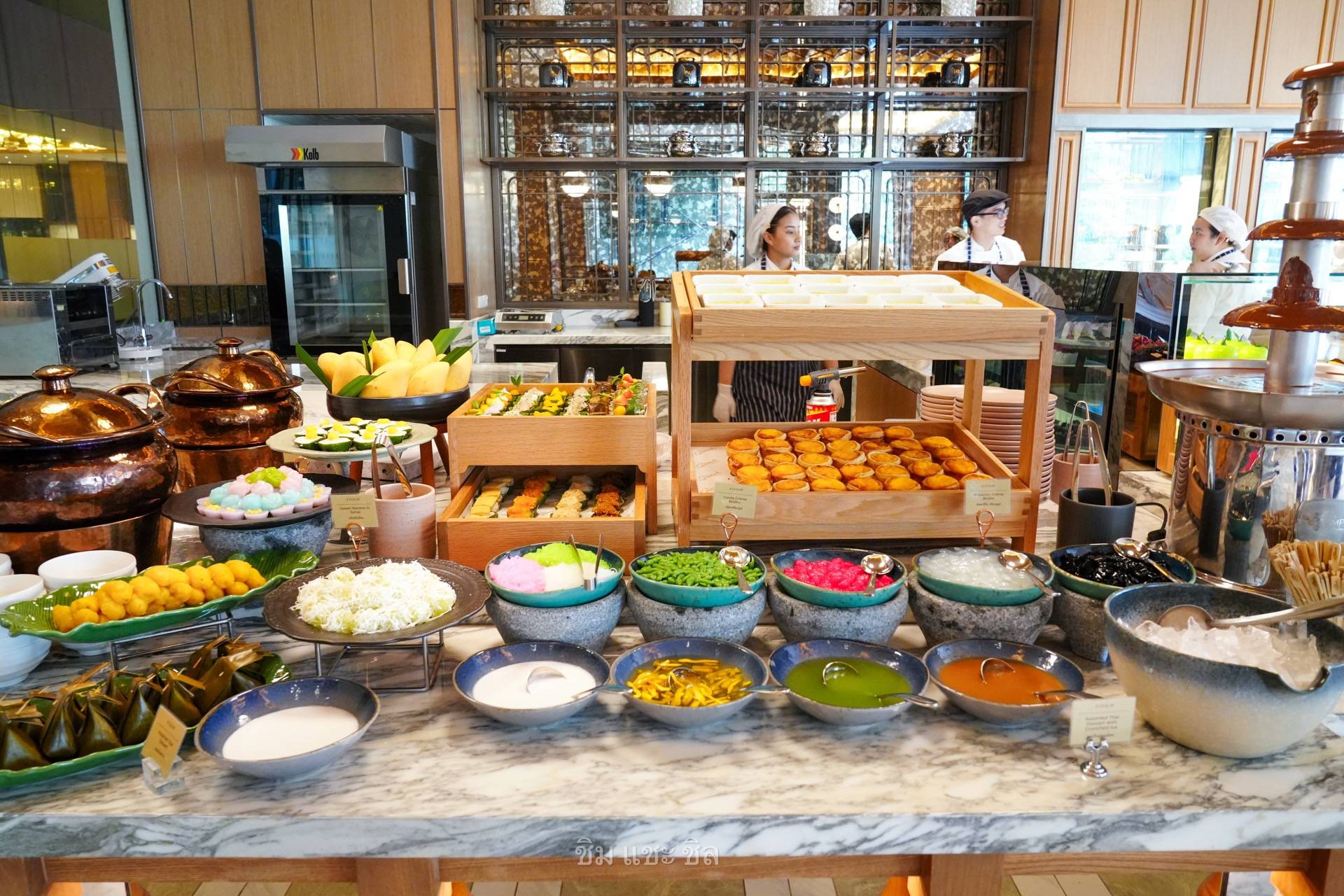 รูป Atrium The Landmark Bangkok