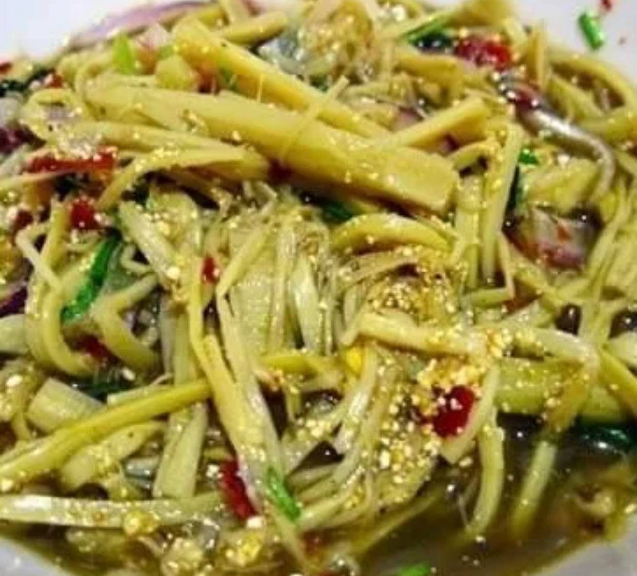 ร้าน Nuor Pla Dak (นัวปลาแดก) - ถนนกลางเวียง | รีวิวร้านอาหาร