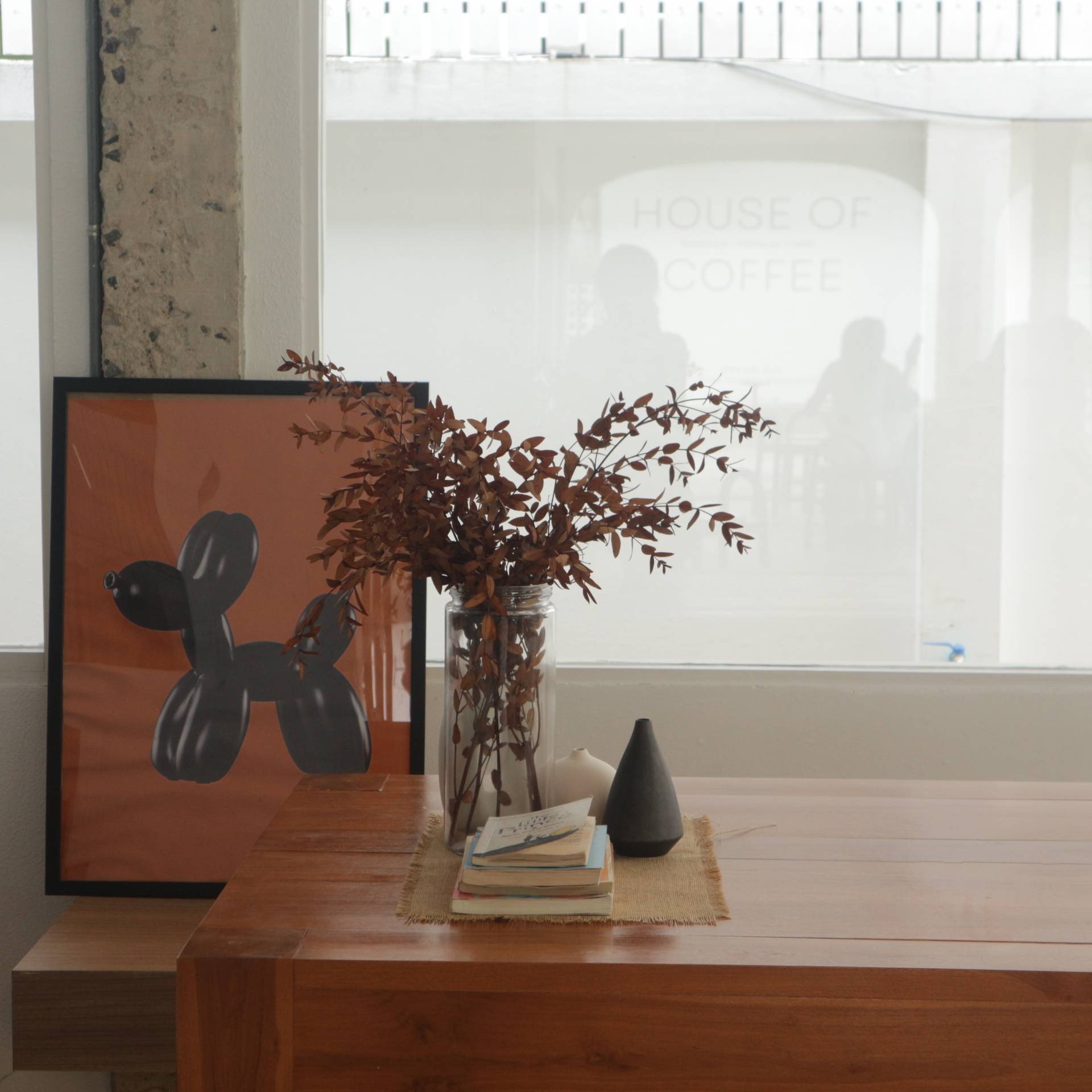 รีวิว RHOUSE - คาเฟ่ขาวคลีน มุมถ่ายรูปเพียบ