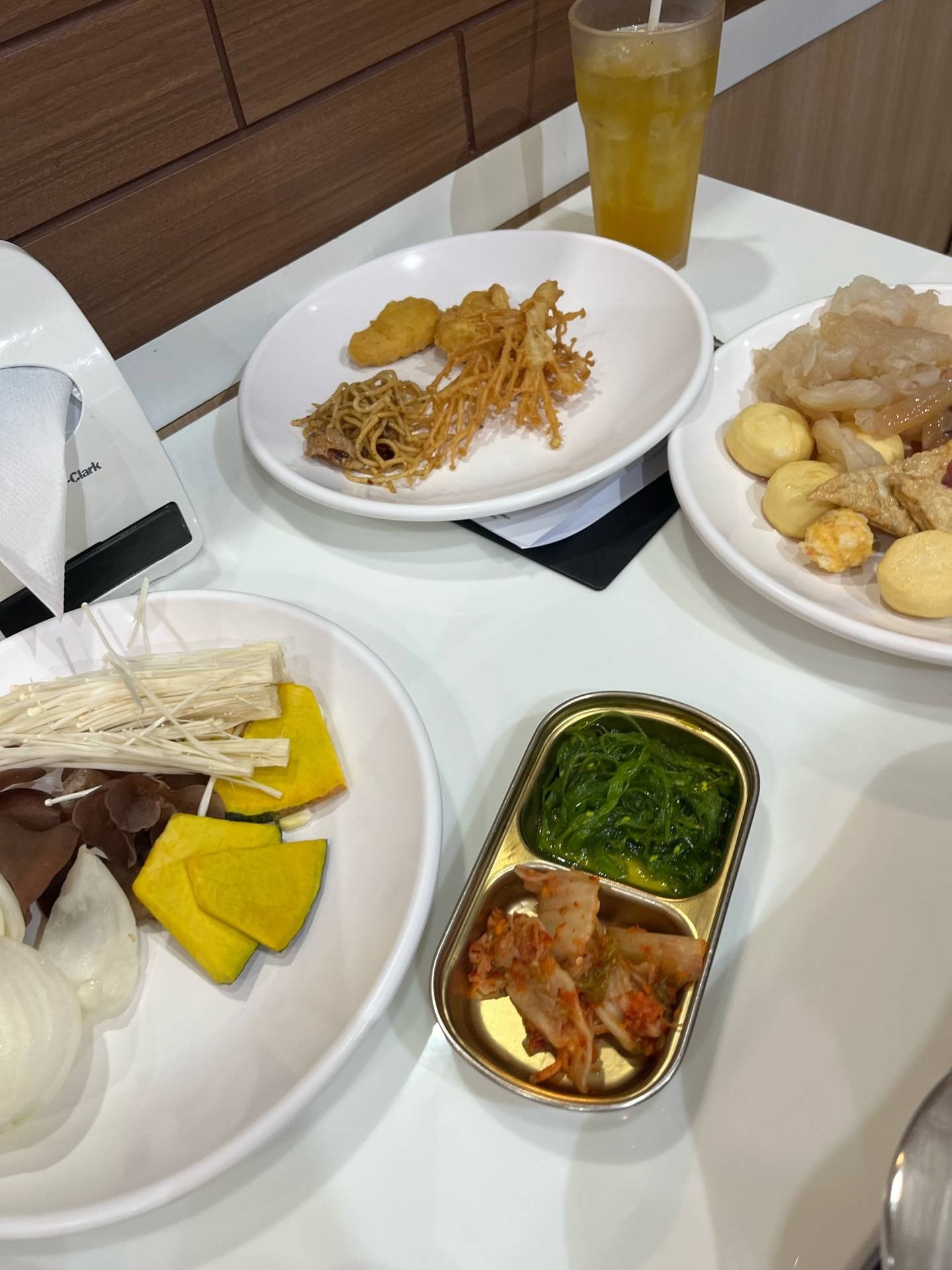กิมจิ ร้าน So grill and Shabu