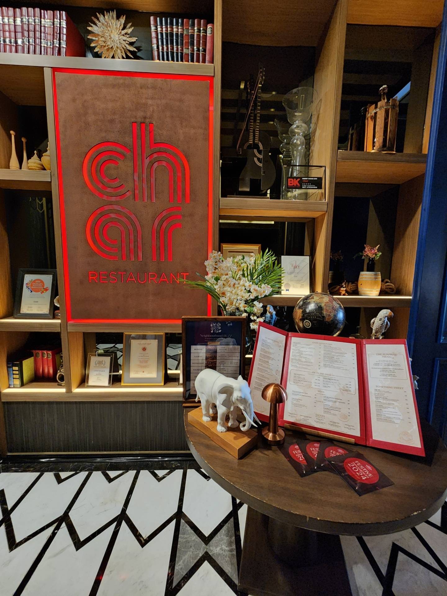 รีวิว CHAR Bangkok - อาหารชุดพิเศษช่วงเทศกาลคริสต์มาส อร่อย ไม่เหมือนใคร 😋